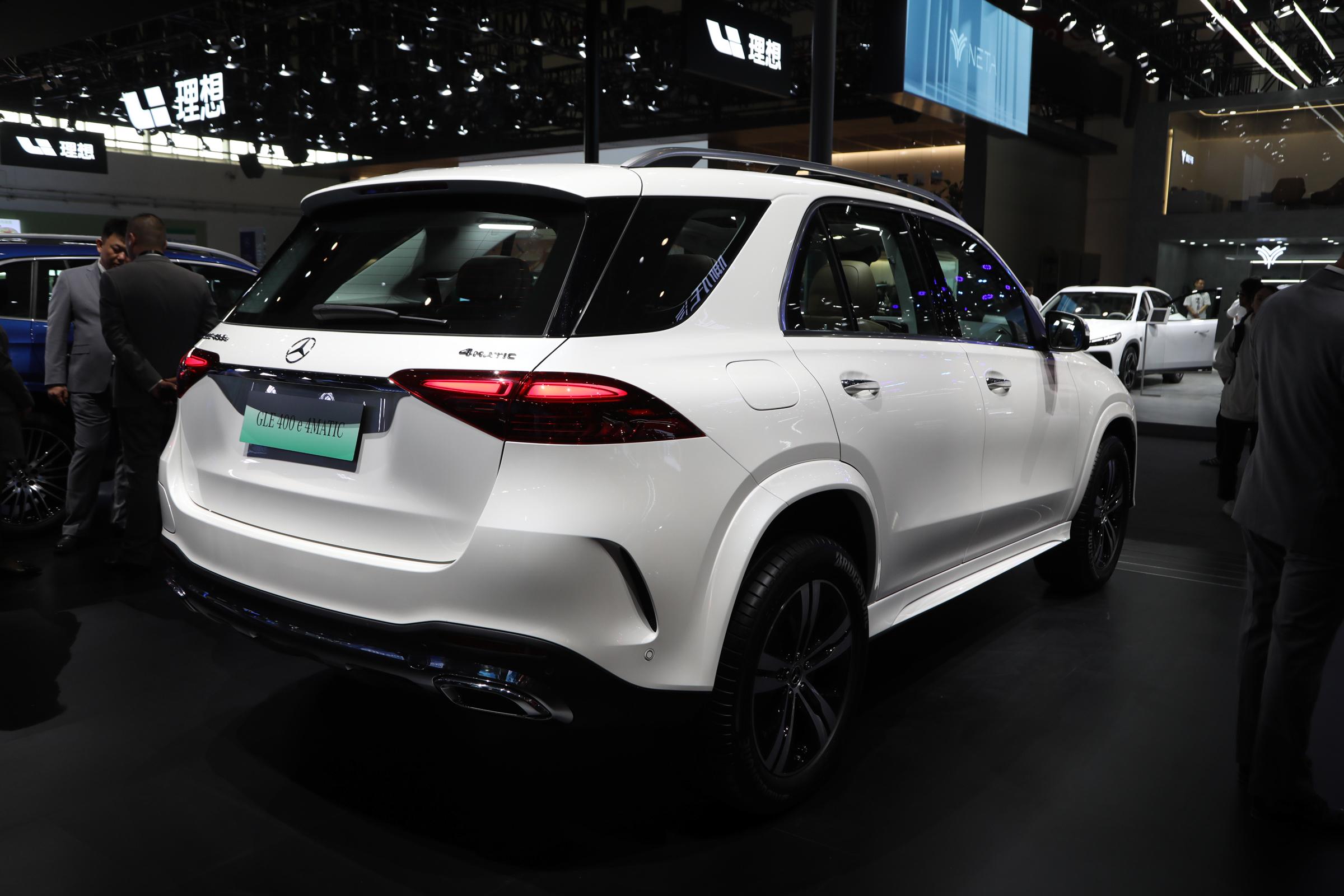 奔驰GLE PHEV 2024款 GLE 400e 4MATIC图片_奔驰_21/44张图片_汽车车展图库_懂车帝