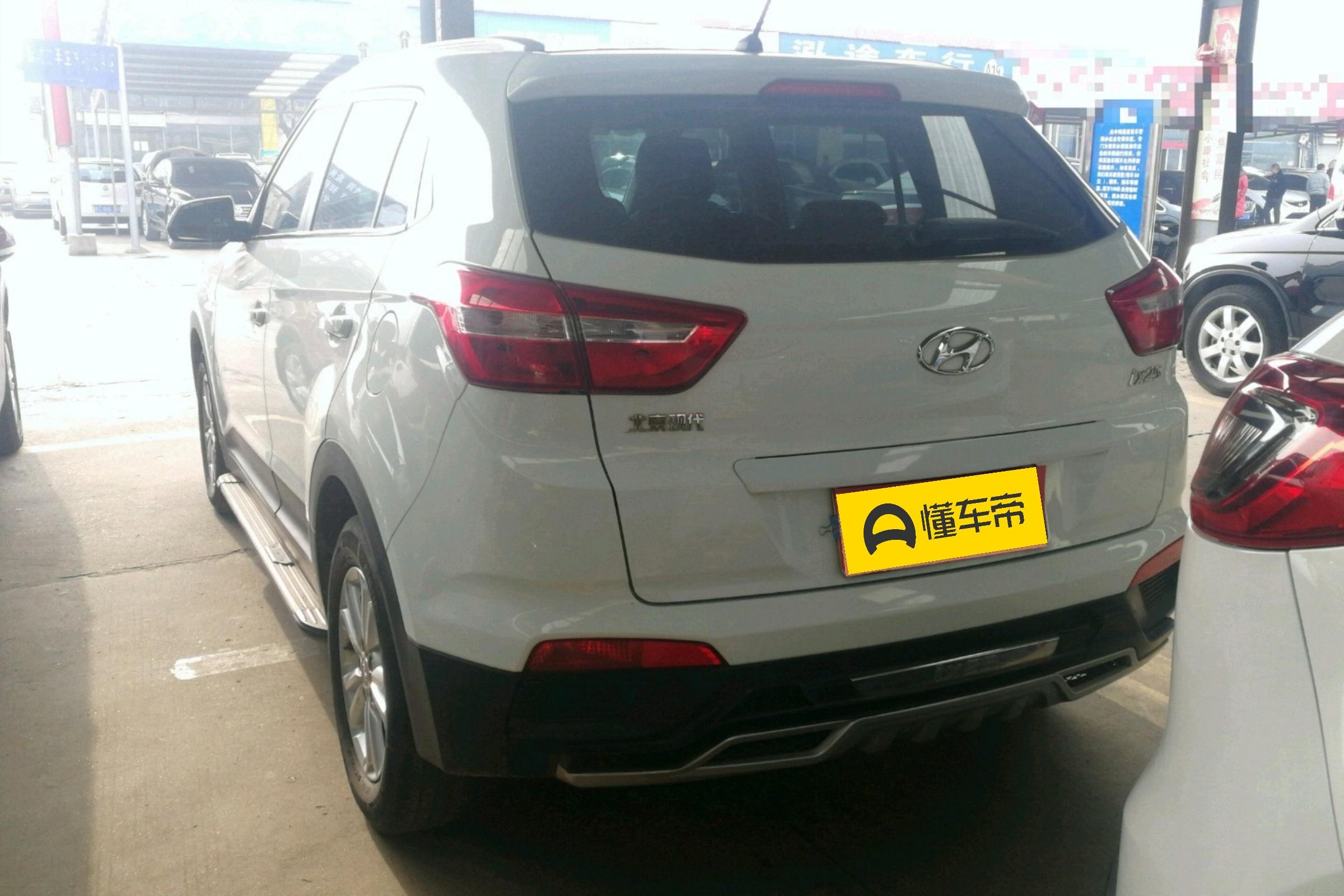 现代ix25 2015款 1.6L 手动两驱时尚型GS图片_现代_9/10张图片_汽车外观图库_懂车帝