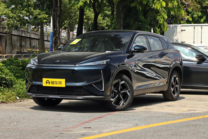 风神L7 PHEV2025款 205超长续航畅享型_风神L7 PHEV_懂车帝