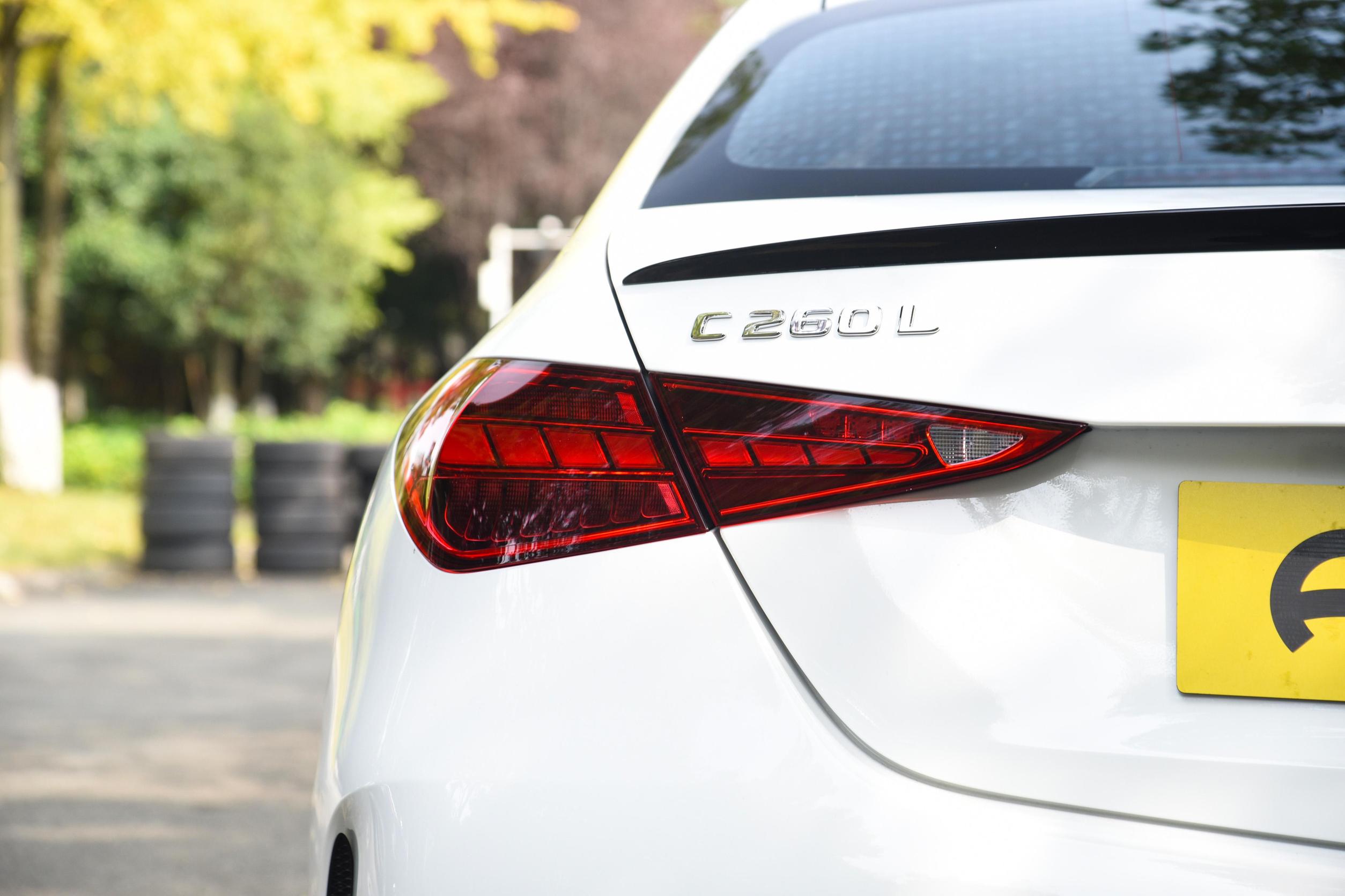 奔驰C级 2024款 C 260 L 皓夜运动版图片_奔驰_21/48张图片_汽车外观图库_懂车帝