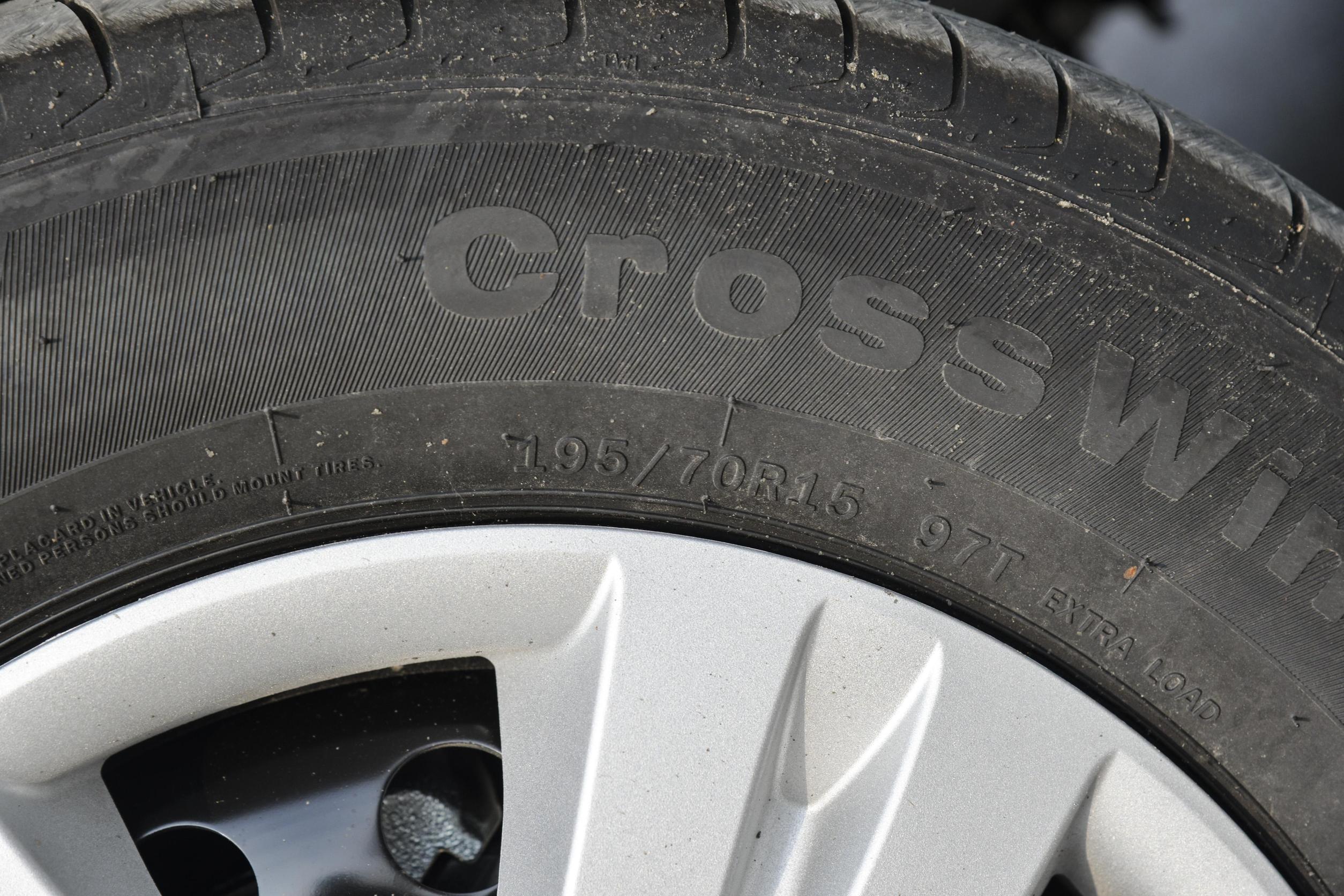 菱智 2024款 M5L 1.5T 舒适型7座图片_东风风行_6/56张图片_汽车外观图库_懂车帝