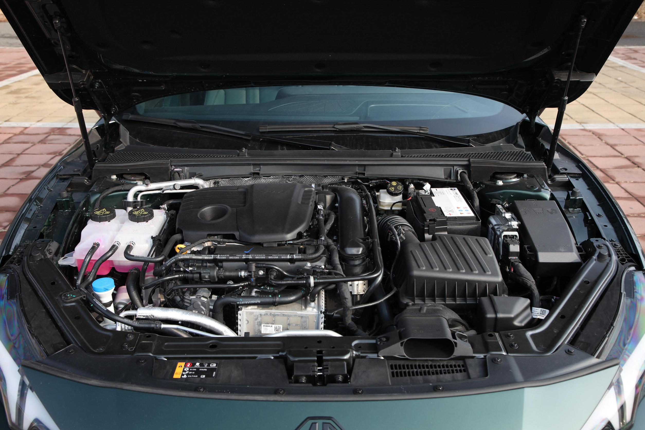 MG 7壁纸_MG 7_MG 7外观图片_5/undefined张图片_MG 7/整车外观图片_懂车帝