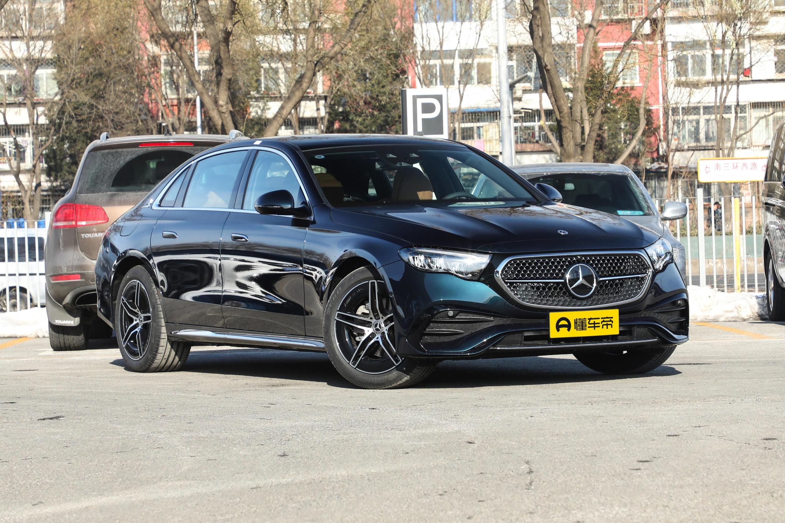 奔驰E级 2024款 E 260 L 运动轿车图片_奔驰_10/80张图片_汽车外观图库_懂车帝