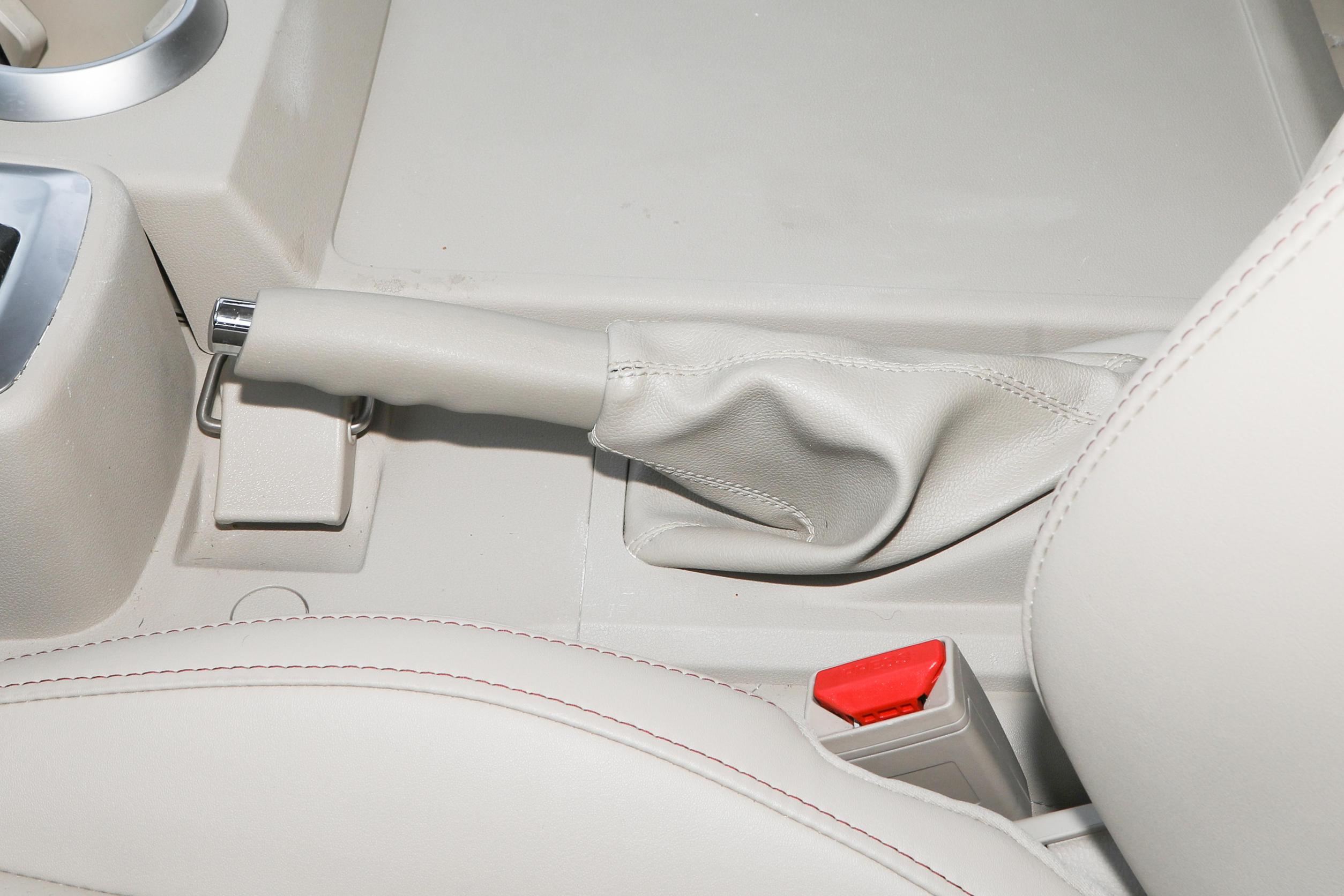 宇通T7 2022款 3.5T汽油定制星宇版35LGTDI图片_宇通客车_4/67张图片_汽车空间图库_懂车帝