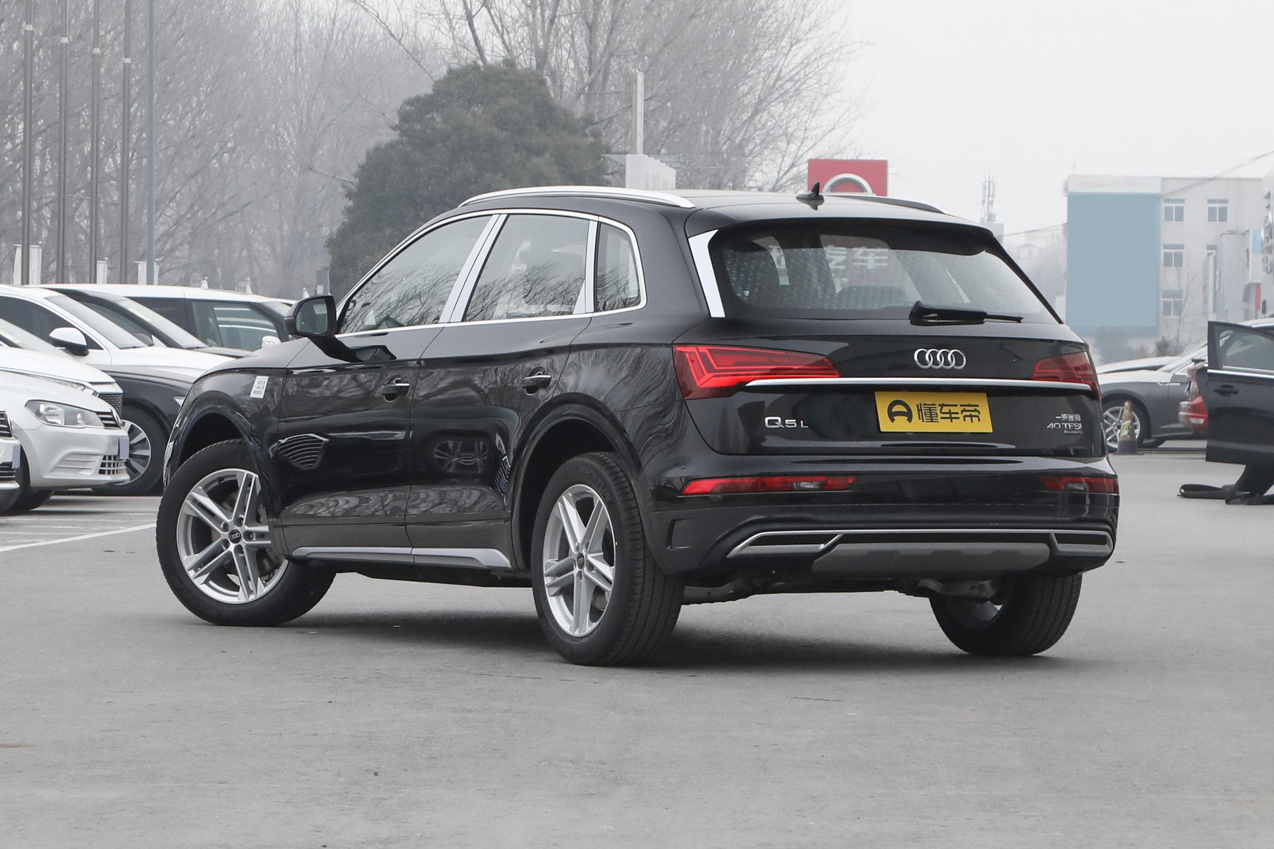 奥迪Q5L 2023款 40T 时尚致雅型图片_奥迪_1/59张图片_汽车外观图库_懂车帝
