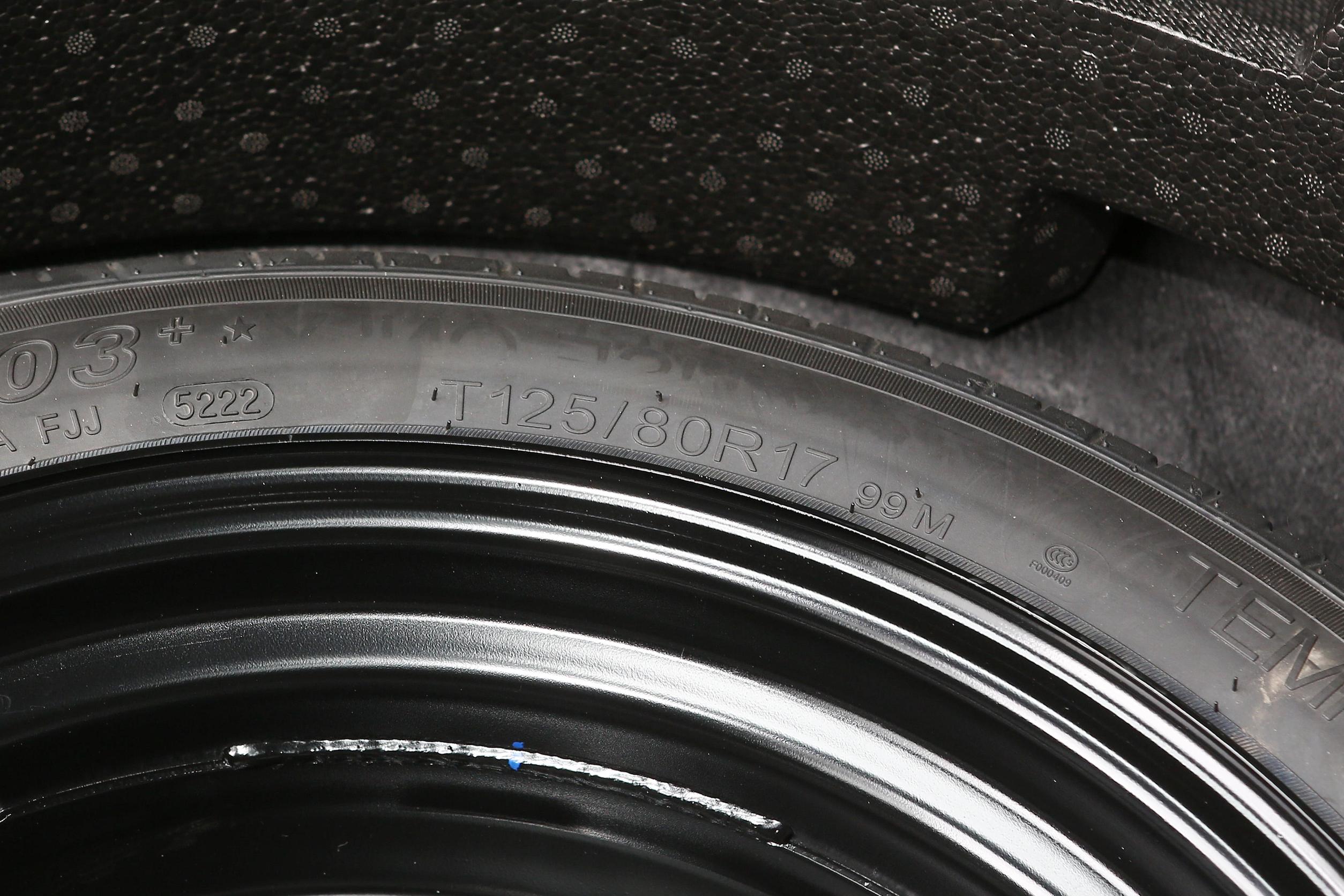 长安欧尚Z6 2023款 蓝鲸 2.0T 自动智行型图片_长安欧尚_1/112张图片_汽车外观图库_懂车帝