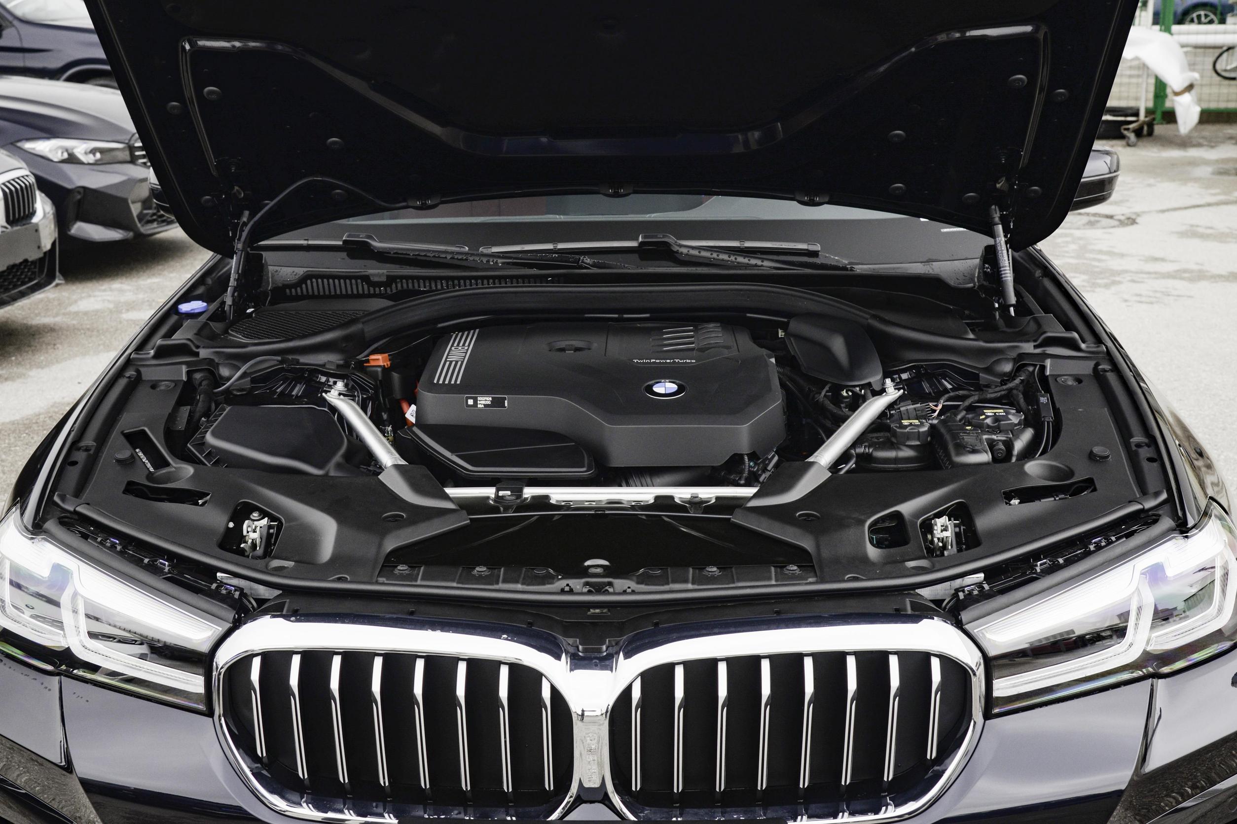 宝马5系 2023款 530Li xDrive M运动套装图片_宝马_1/55张图片_汽车外观图库_懂车帝