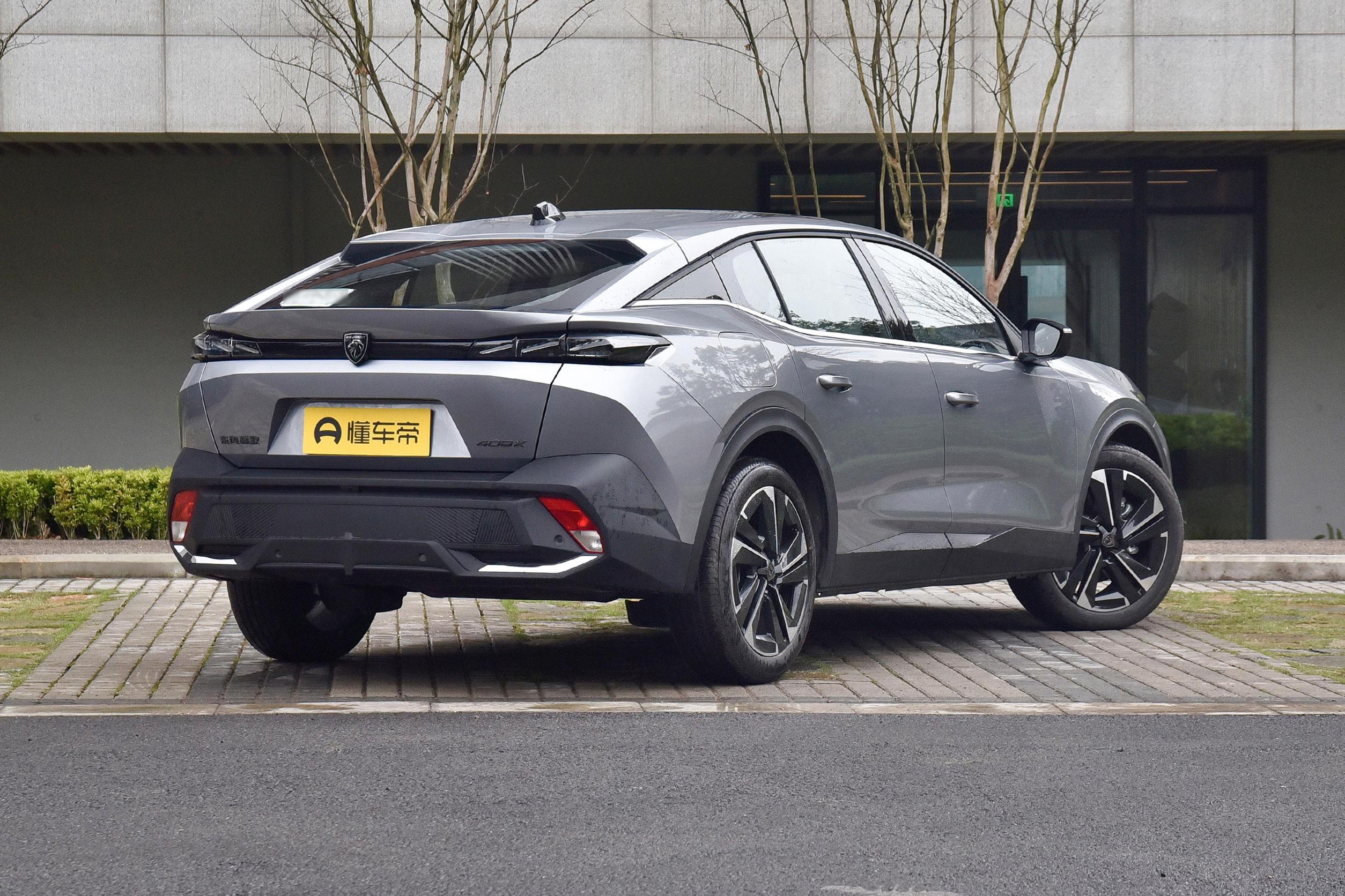 标致408X 2023款 1.6T 魅力版图片_标致_5/192张图片_汽车外观图库_懂车帝