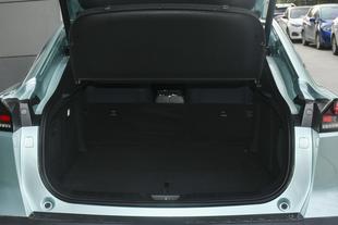 深蓝SL03 2025款 220 增程运动型图片_深蓝汽车_35/43张图片_汽车空间图库_懂车帝