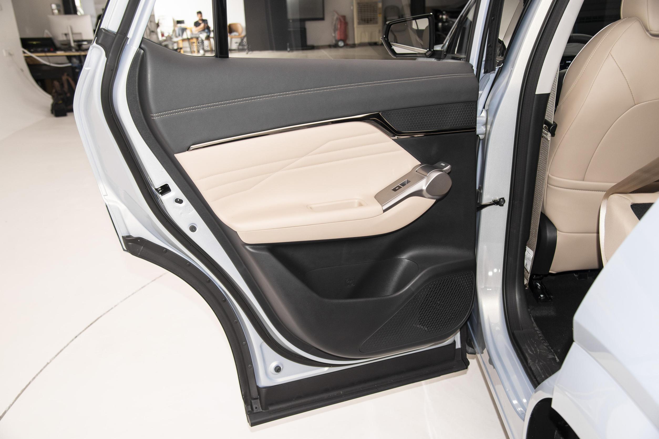 传祺GS4 2024款 MAX 1.5T 基本型图片_广汽传祺_18/55张图片_汽车空间图库_懂车帝