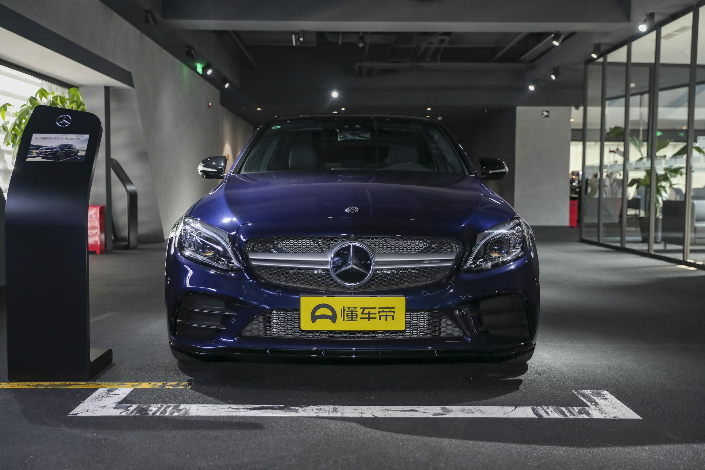 奔驰C级AMG 2019款 AMG C 43 4MATIC图片_奔驰_3/59张图片_汽车外观图库_懂车帝