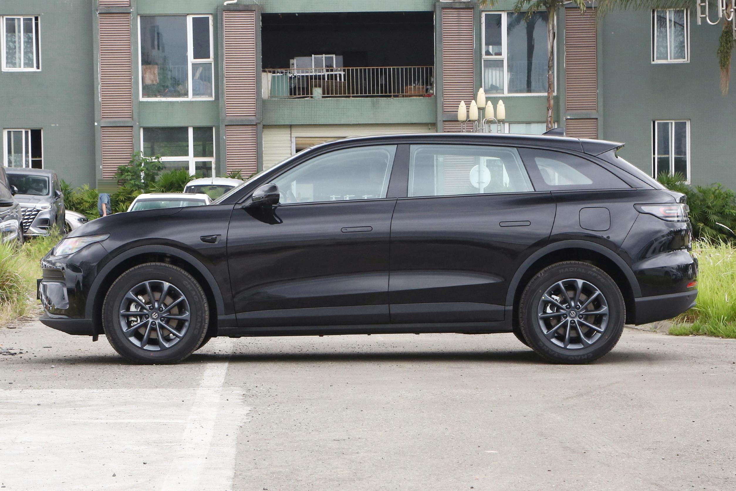 零跑C11 2023款 增程式 285舒享版图片_零跑汽车_4/104张图片_汽车外观图库_懂车帝