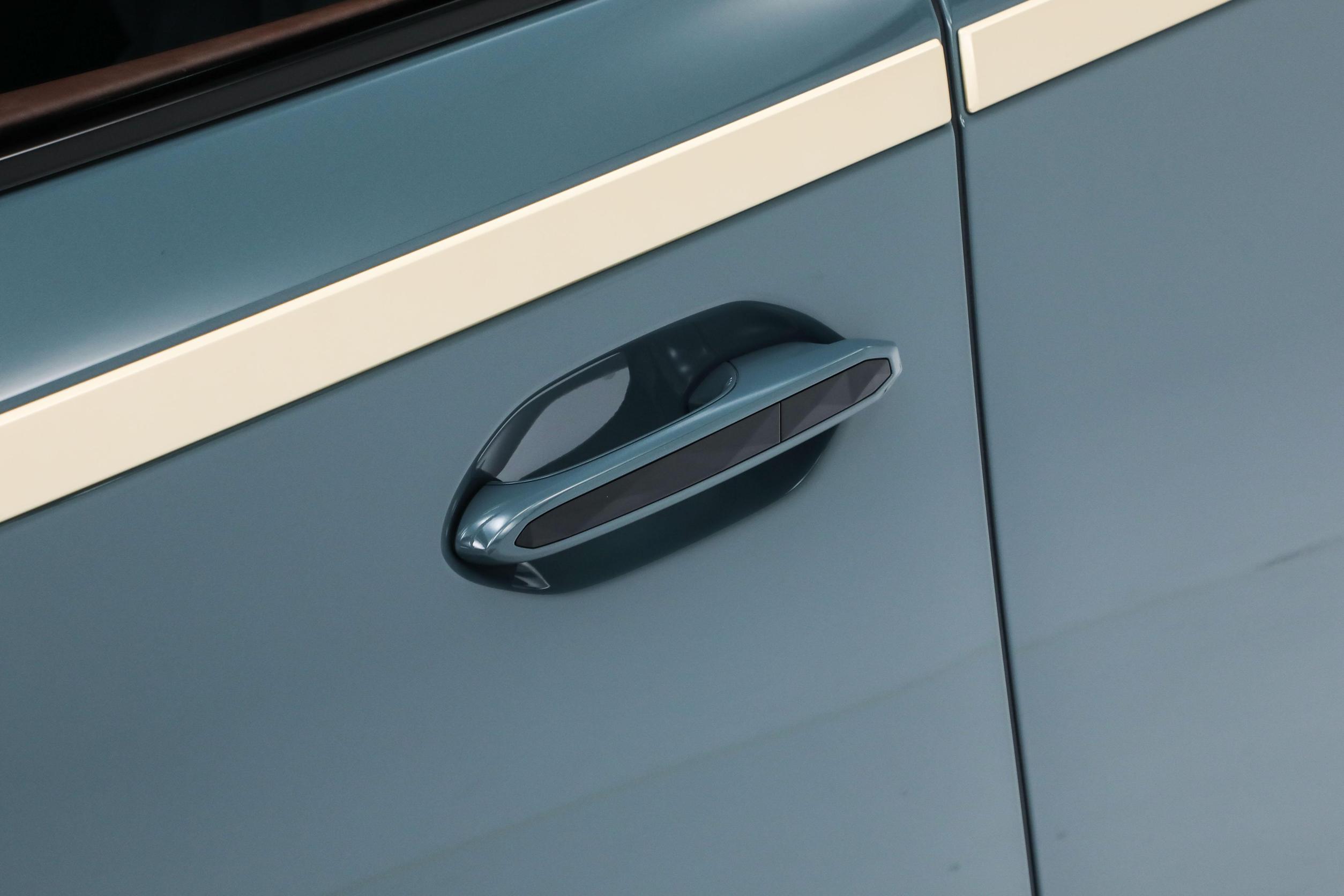 宝马XM 2023款 4.4T 标准型图片_宝马_3/210张图片_汽车外观图库_懂车帝