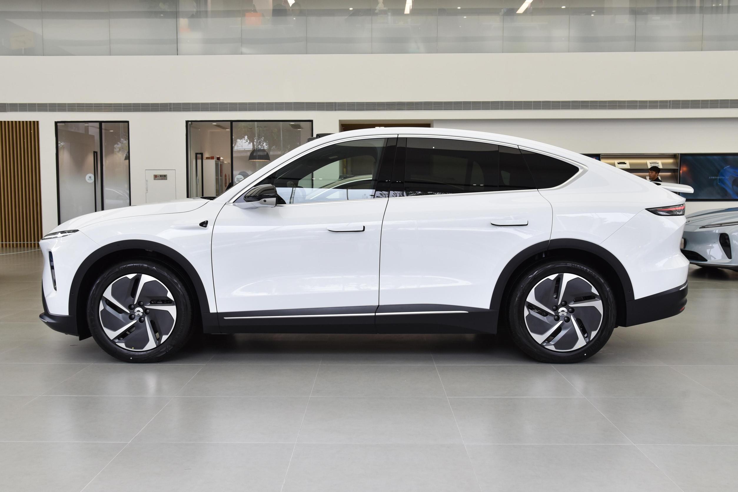 蔚来EC7 2023款 75kWh图片_蔚来_4/49张图片_汽车外观图库_懂车帝