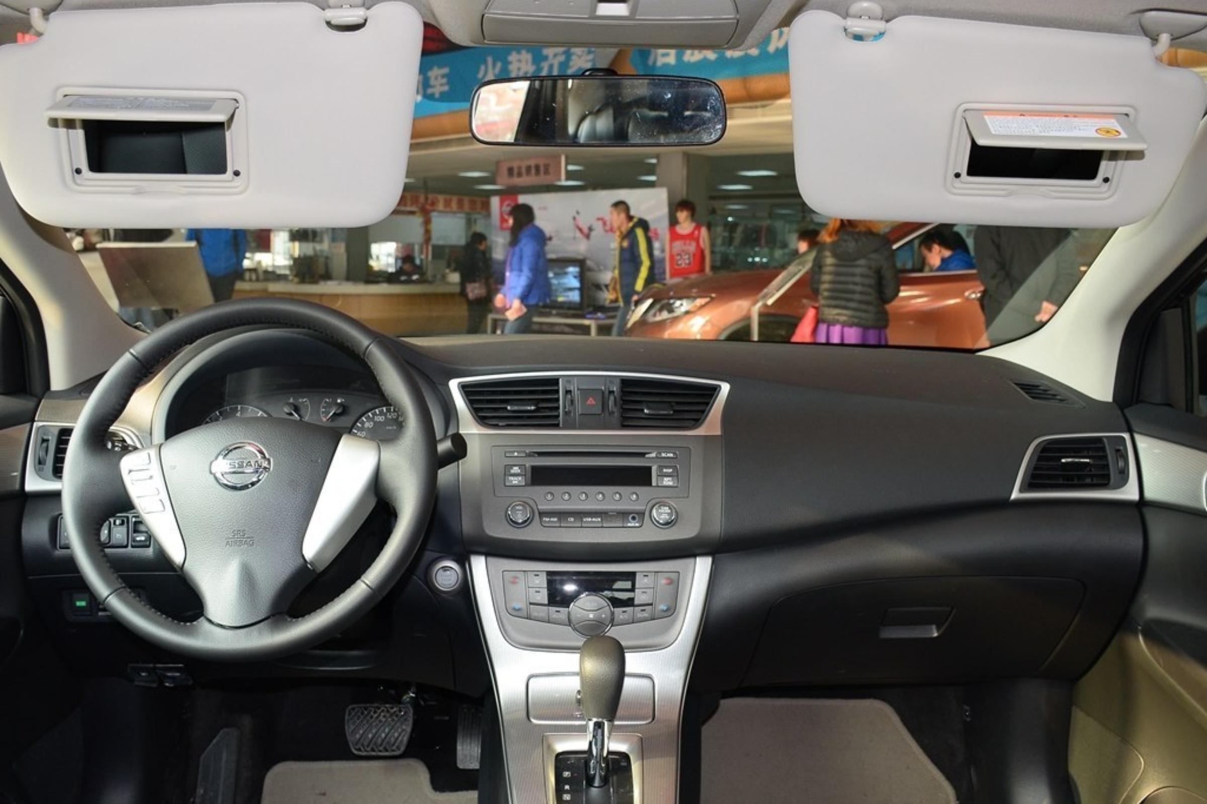 轩逸 2014款 1.6XV CVT尊享版图片_日产_1/28张图片_汽车内饰图库_懂车帝