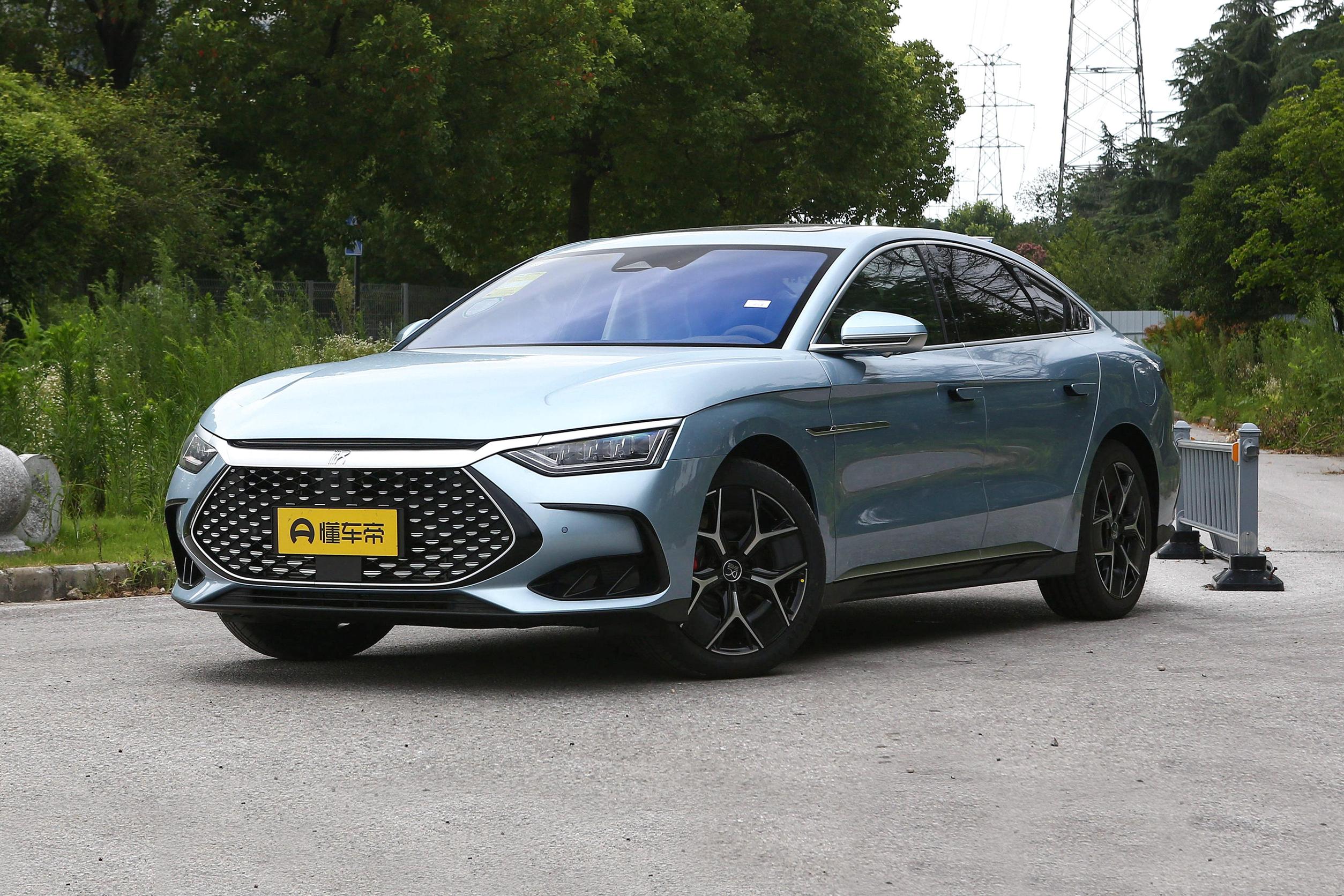 汉DM-i 2023款 DM-i 冠军版 200KM尊享型图片_比亚迪_1/55张图片_汽车外观图库_懂车帝