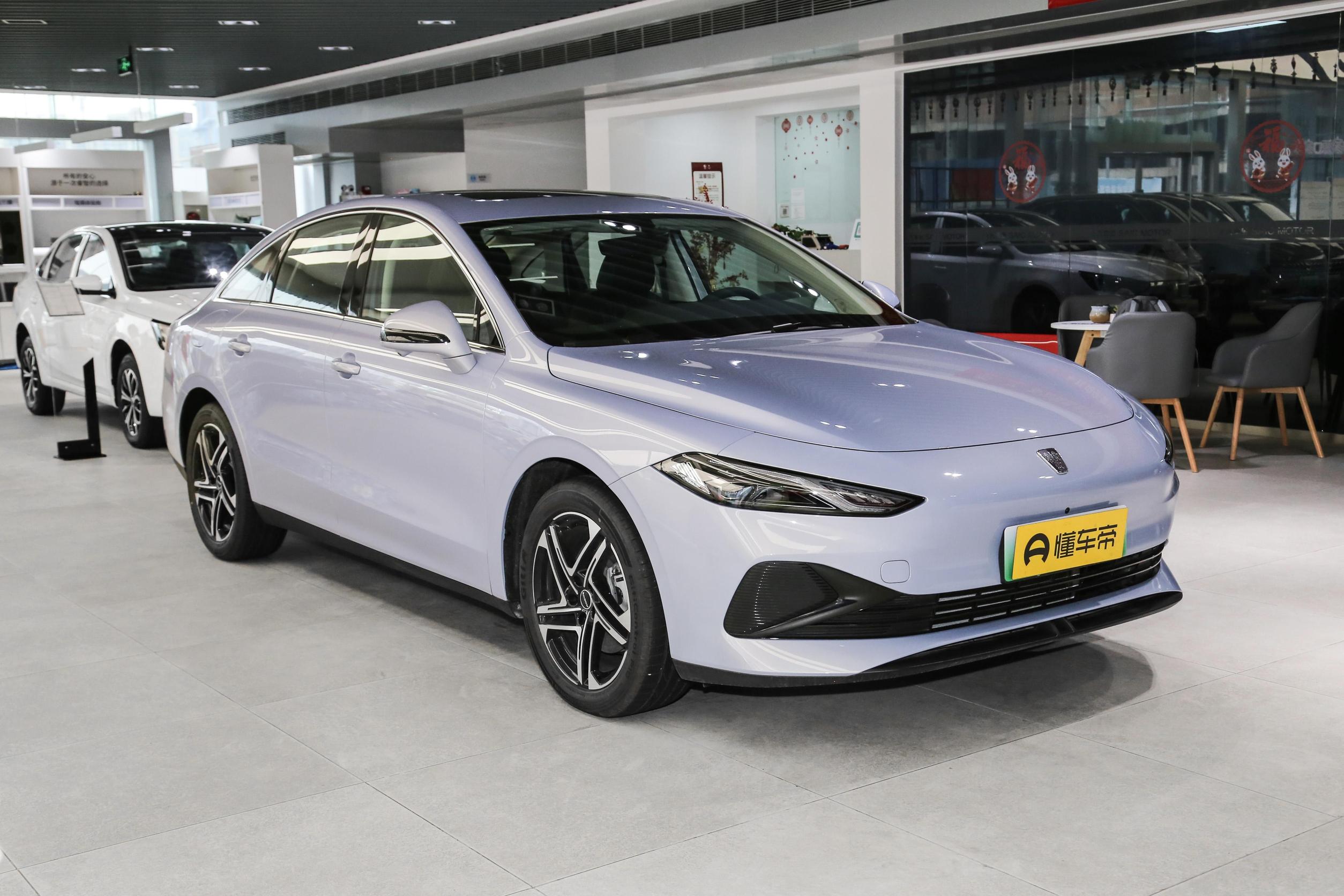 荣威D7 DMH 2023款 125卓越版图片_荣威_9/149张图片_汽车外观图库_懂车帝