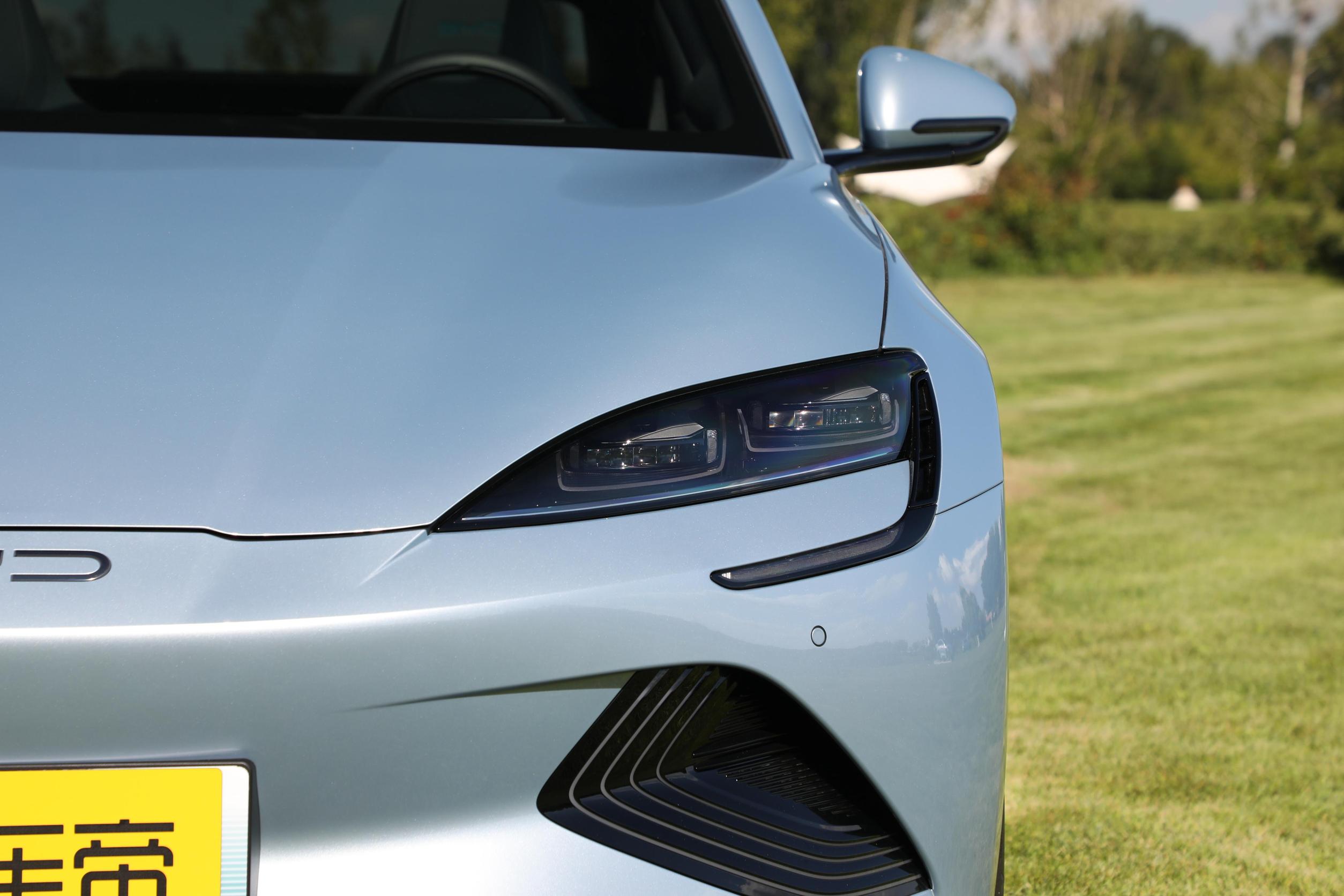 海豹 2022款 700KM 长续航后驱版图片_比亚迪_1/193张图片_汽车外观图库_懂车帝