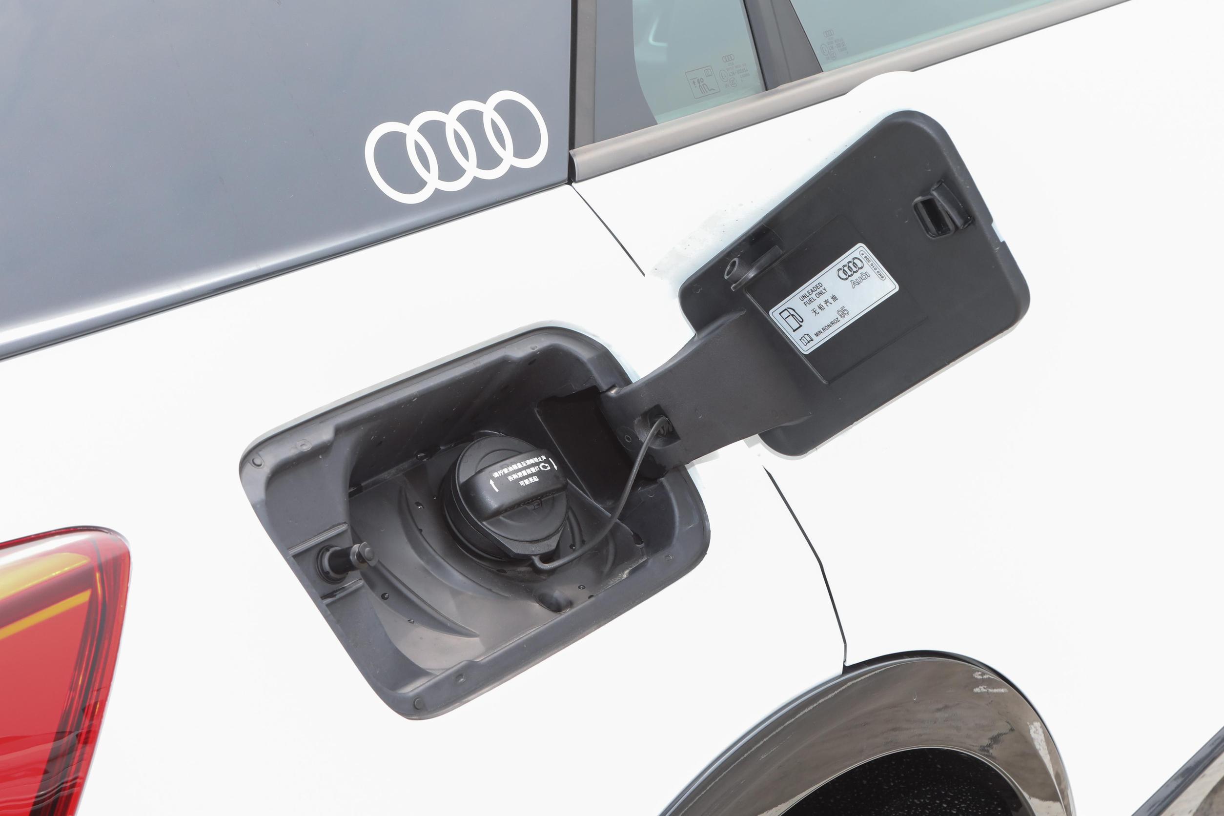 奥迪Q2L 2023款 35 TFSI 豪华致雅型图片_奥迪_12/63张图片_汽车外观图库_懂车帝