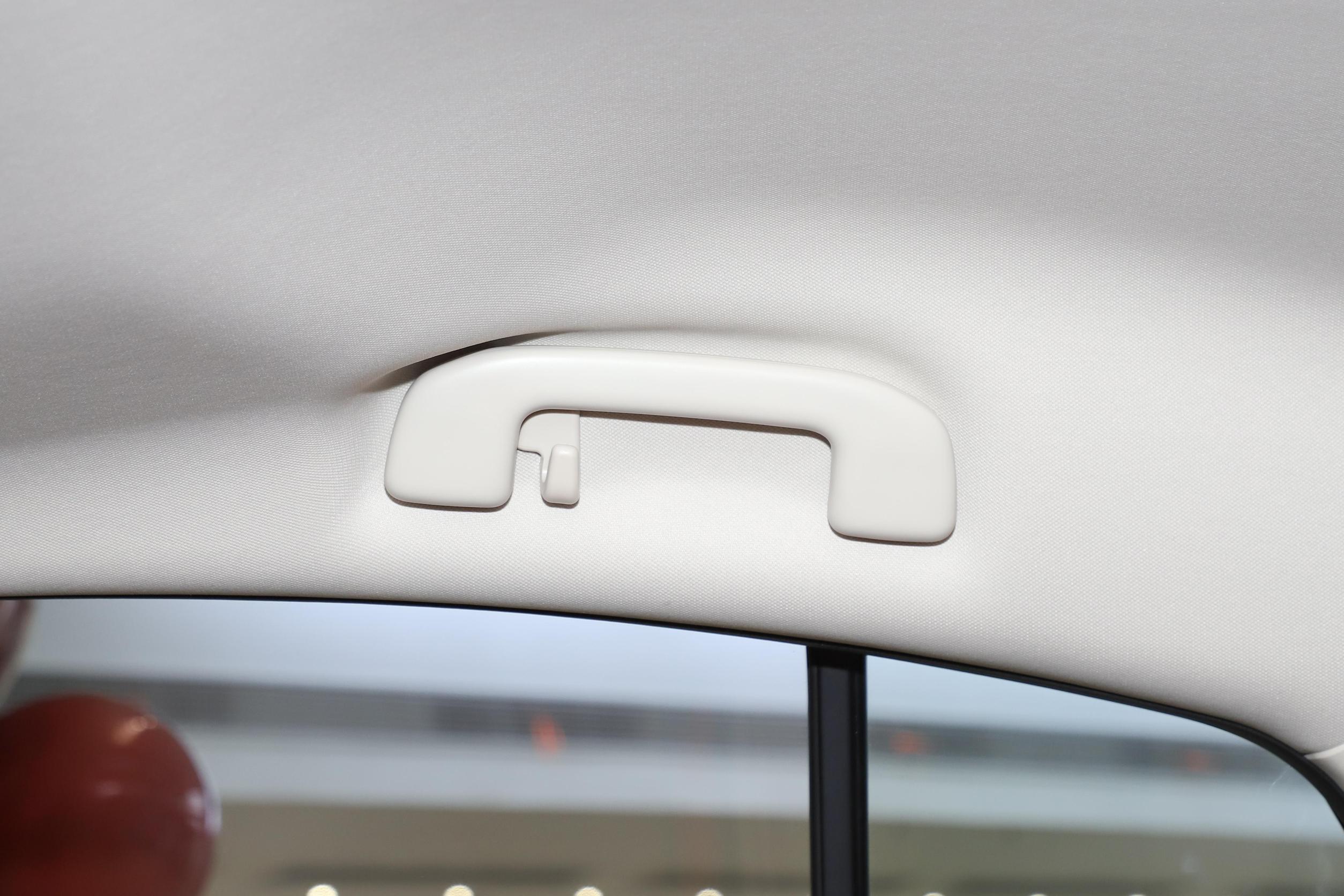 凯美瑞 2024款 2.0GVP 豪华版图片_丰田_56/57张图片_汽车空间图库_懂车帝