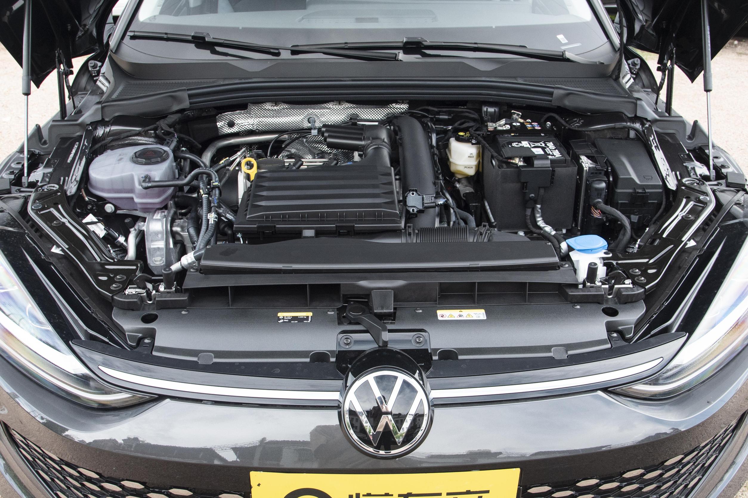 凌渡 2024款 凌渡L 280TSI DSG炫辣版图片_大众_2/50张图片_汽车外观图库_懂车帝