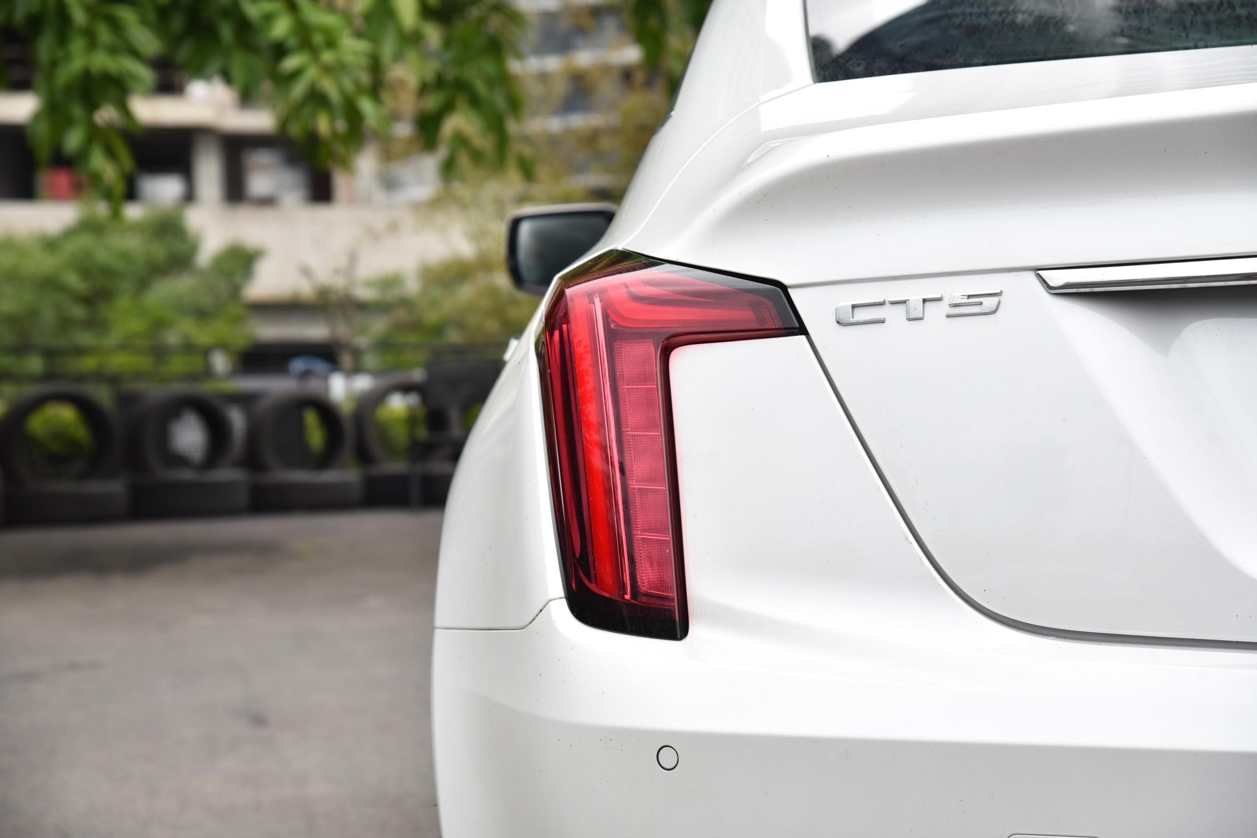 凯迪拉克CT5 2023款 28T 豪华型标准版图片_凯迪拉克_1/119张图片_汽车外观图库_懂车帝