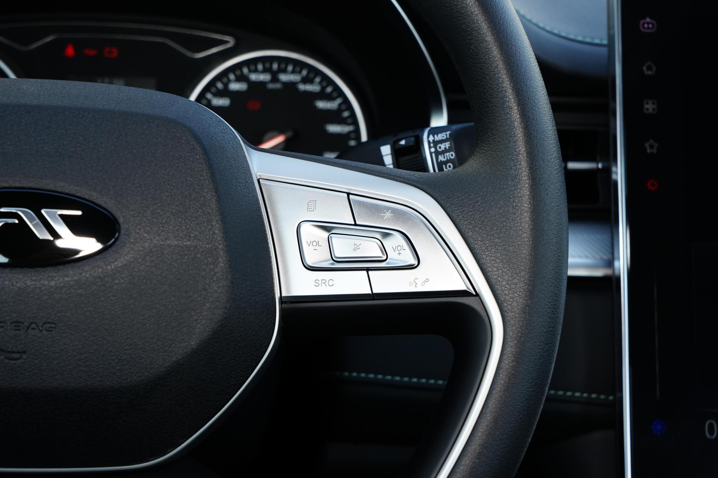 江淮A5 PLUS 2023款 1.5T CVT舒适版图片_江淮汽车_9/37张图片_汽车内饰图库_懂车帝