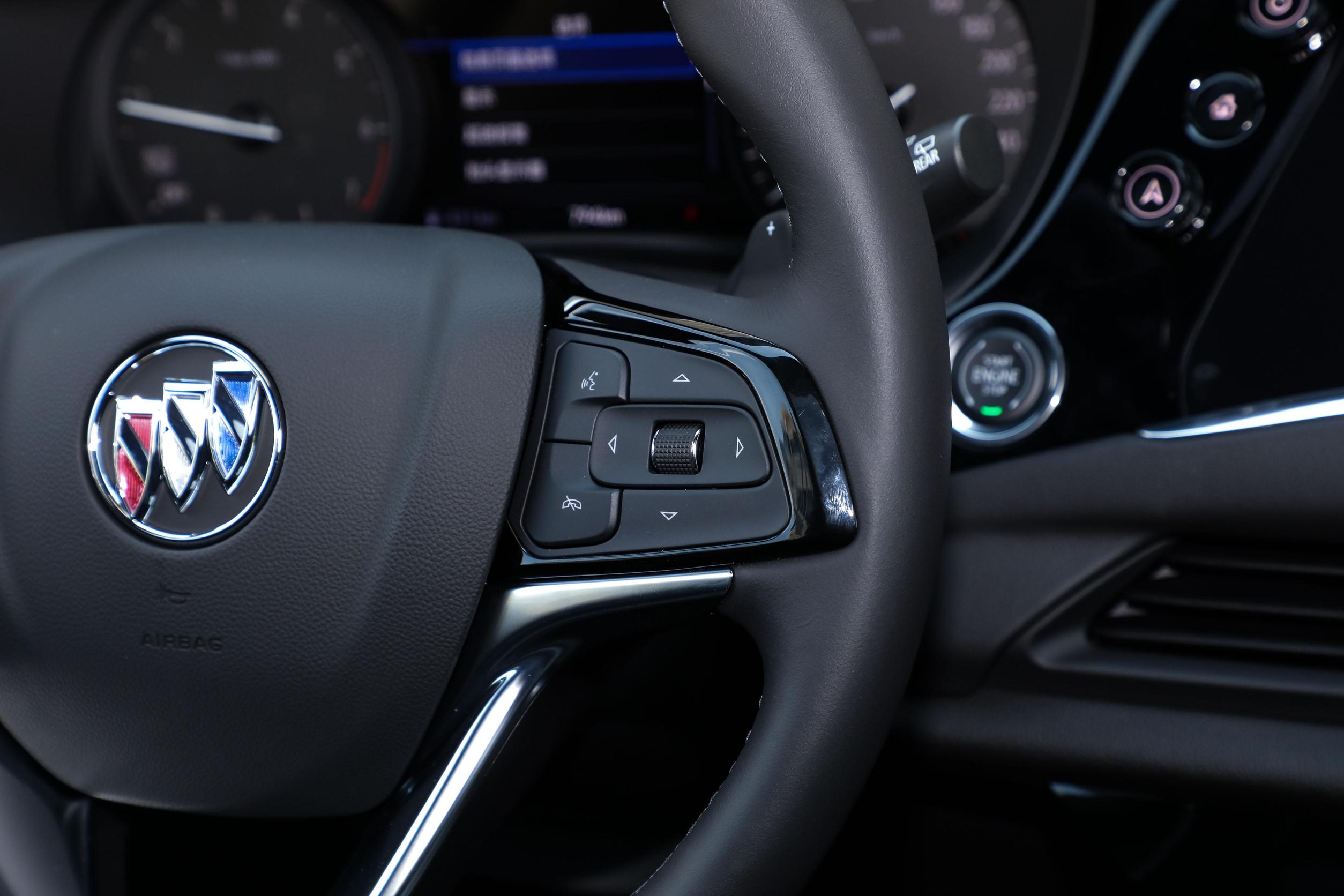 昂科旗 2022款 652T 四驱尊享旗舰型 六座图片_别克_2/56张图片_汽车内饰图库_懂车帝