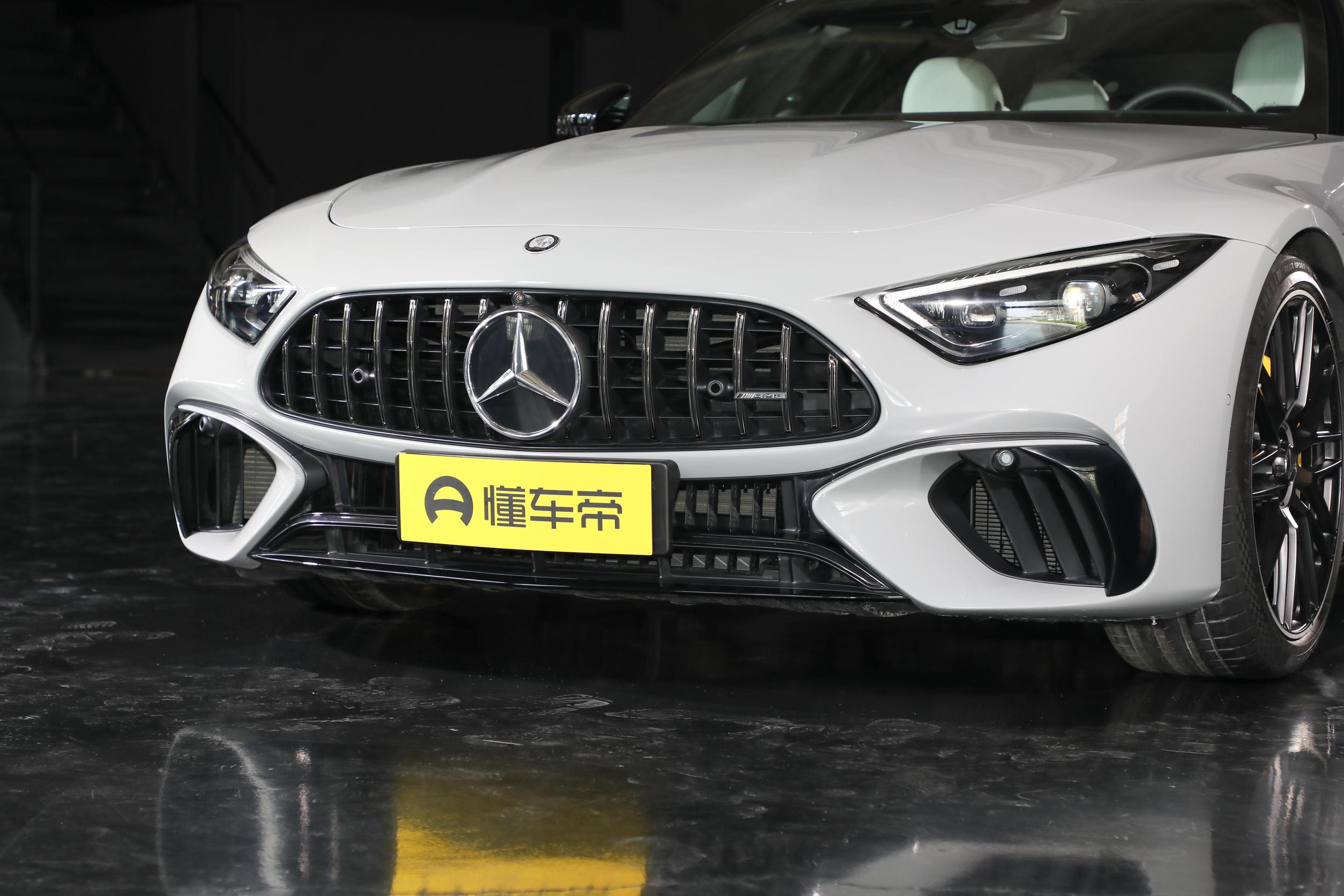 奔驰SL级AMG 2024款 AMG SL 63 4MATIC+图片_奔驰_32/74张图片_汽车外观图库_懂车帝
