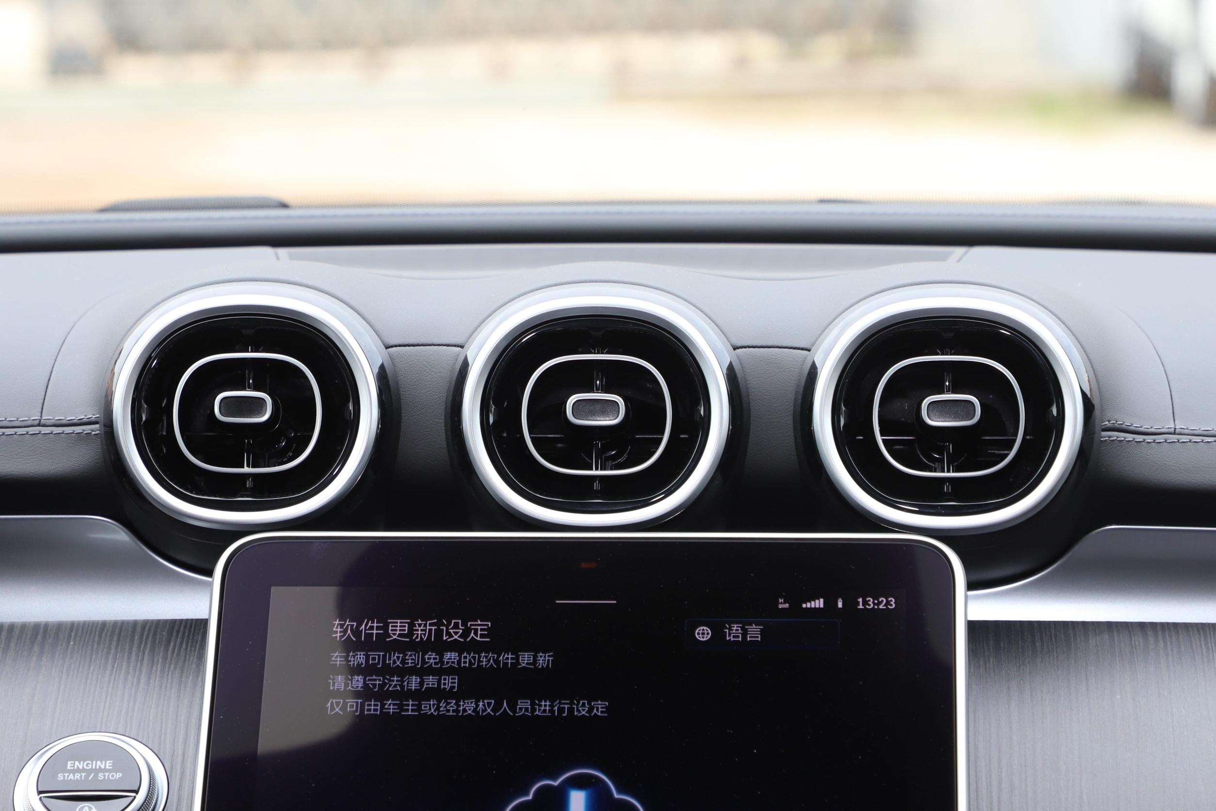 奔驰C级 2023款 C 200 L 运动版图片_奔驰_1/58张图片_汽车内饰图库_懂车帝