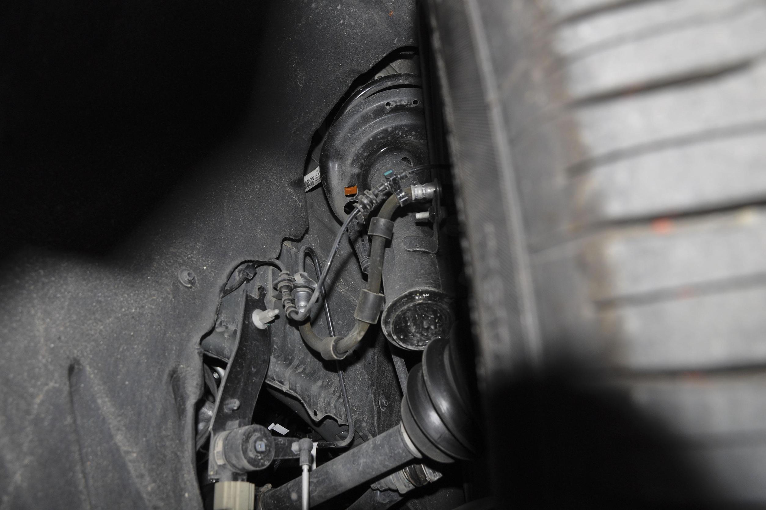 迈锐宝XL 2022款 Redline 550T 自动锐联版图片_雪佛兰_35/163张图片_汽车外观图库_懂车帝