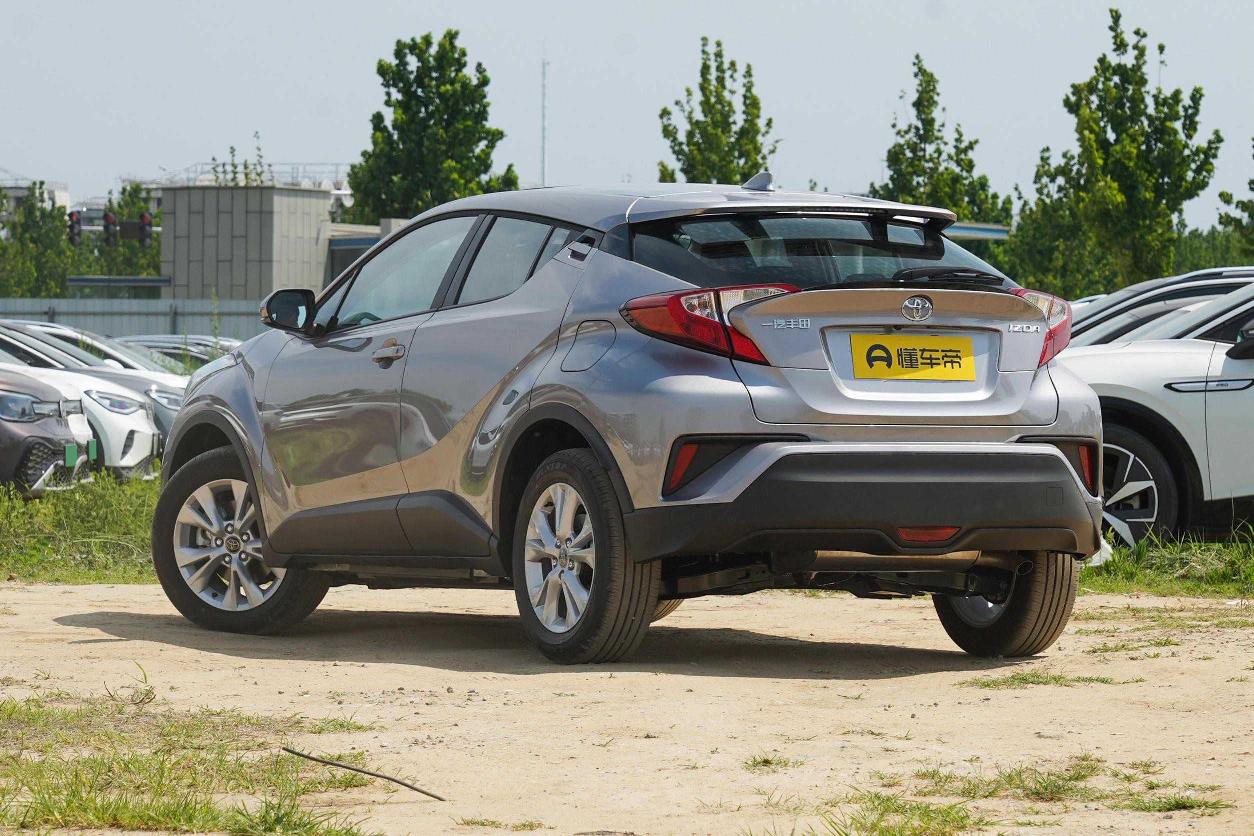 奕泽IZOA 2023款 2.0L 奕享版图片_丰田_3/65张图片_汽车外观图库_懂车帝