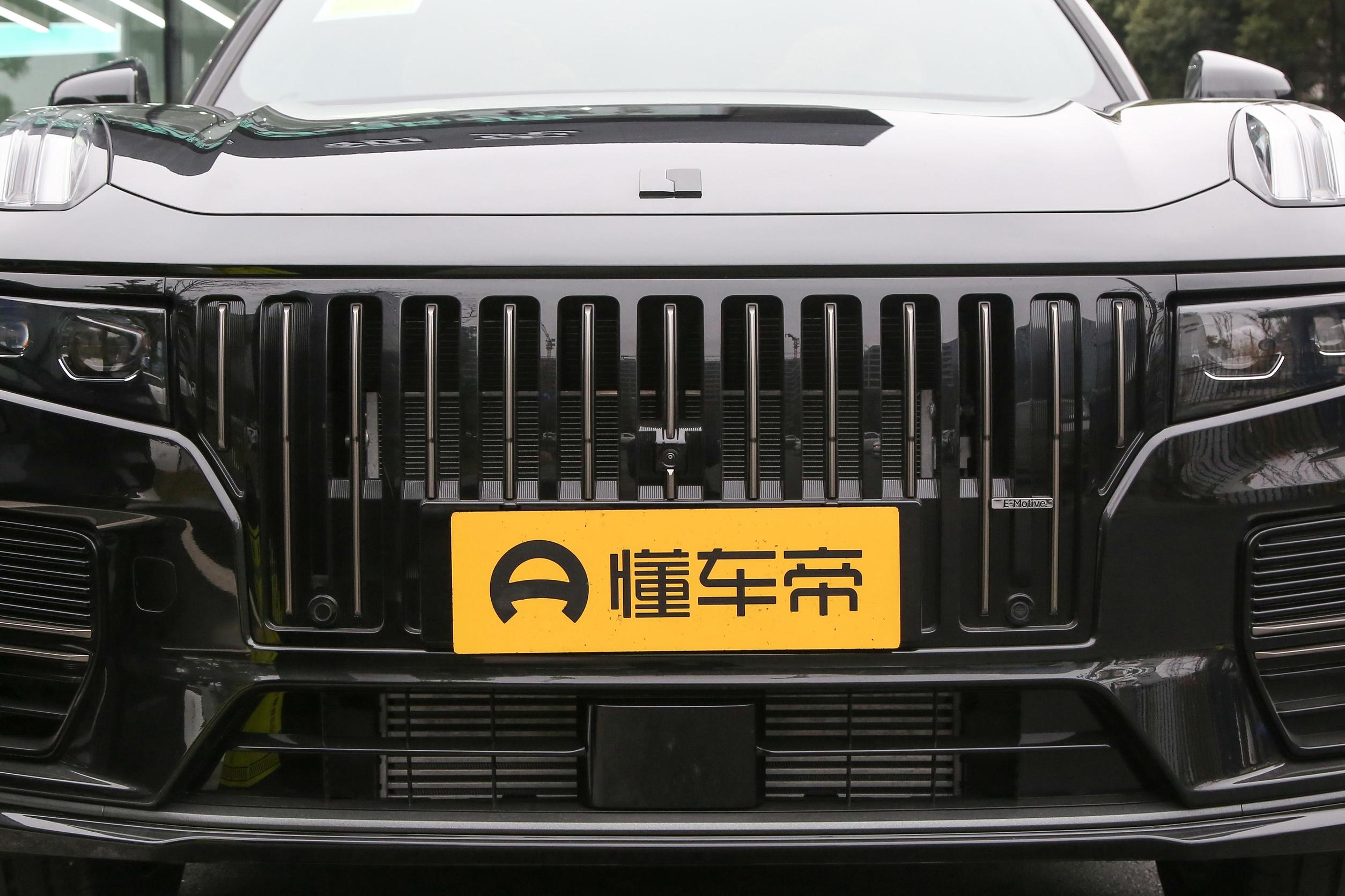 领克09 EM-P 2024款 2.0TD 六座HALO图片_领克_10/53张图片_汽车外观图库_懂车帝