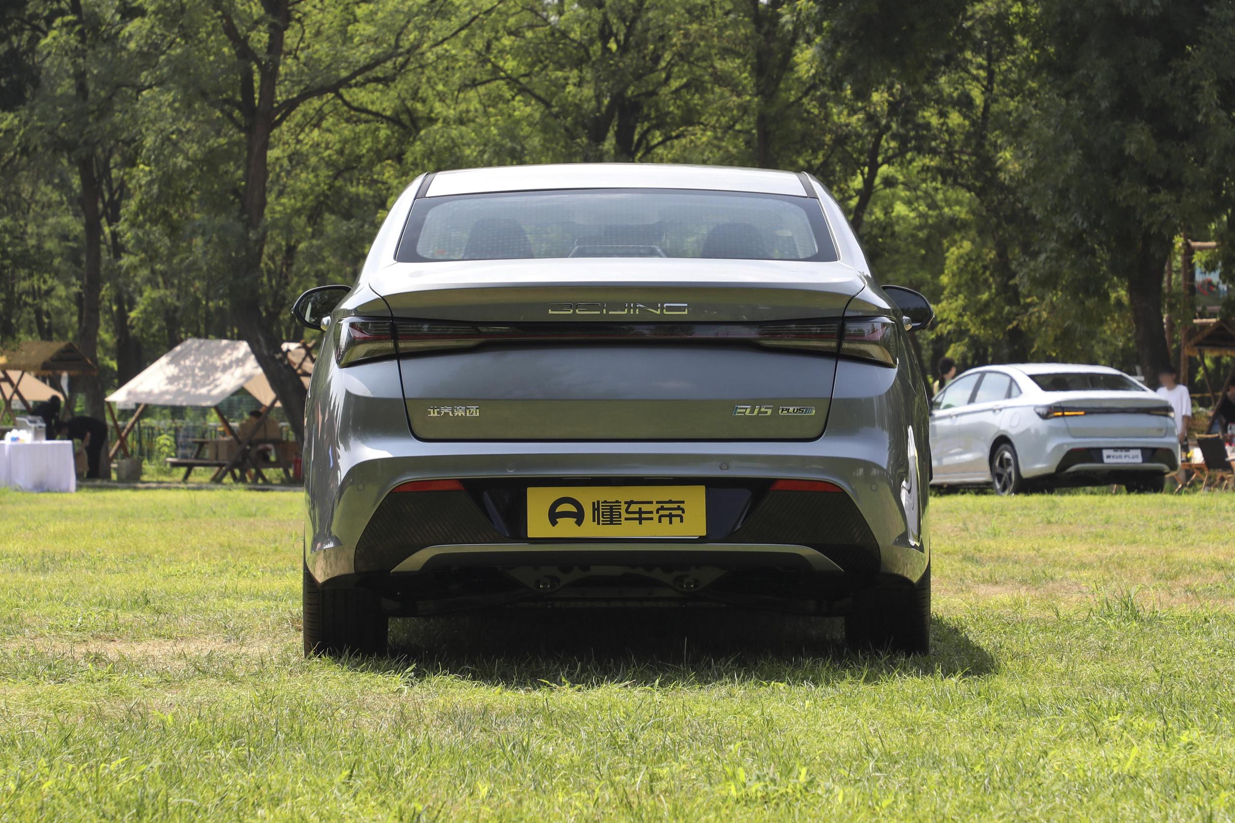 北京EU5 PLUS 2023款 R600 尊享版图片_北京汽车_21/113张图片_汽车外观图库_懂车帝