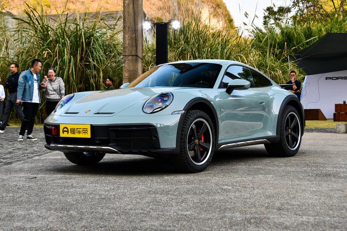 保时捷9112023款 Dakar 3.0T_保时捷911_懂车帝