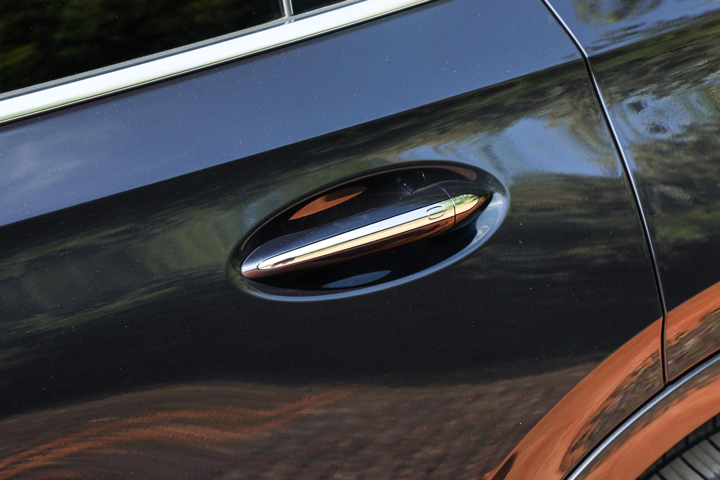 昂科旗 2022款 652T 四驱尊享旗舰型 六座图片_别克_15/81张图片_汽车外观图库_懂车帝