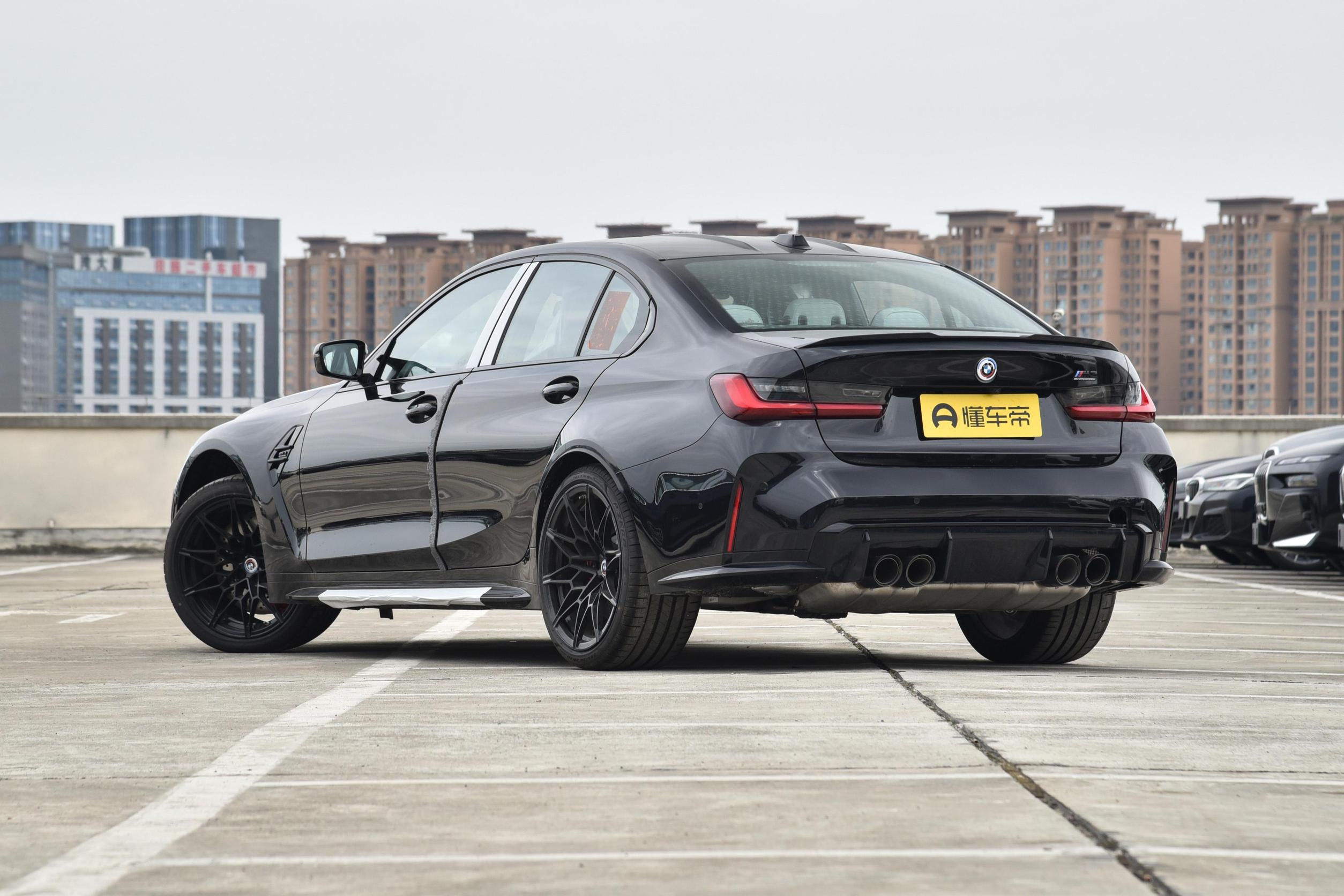 宝马M3 2023款 M3四门轿车 雷霆版图片_宝马_6/195张图片_汽车外观图库_懂车帝