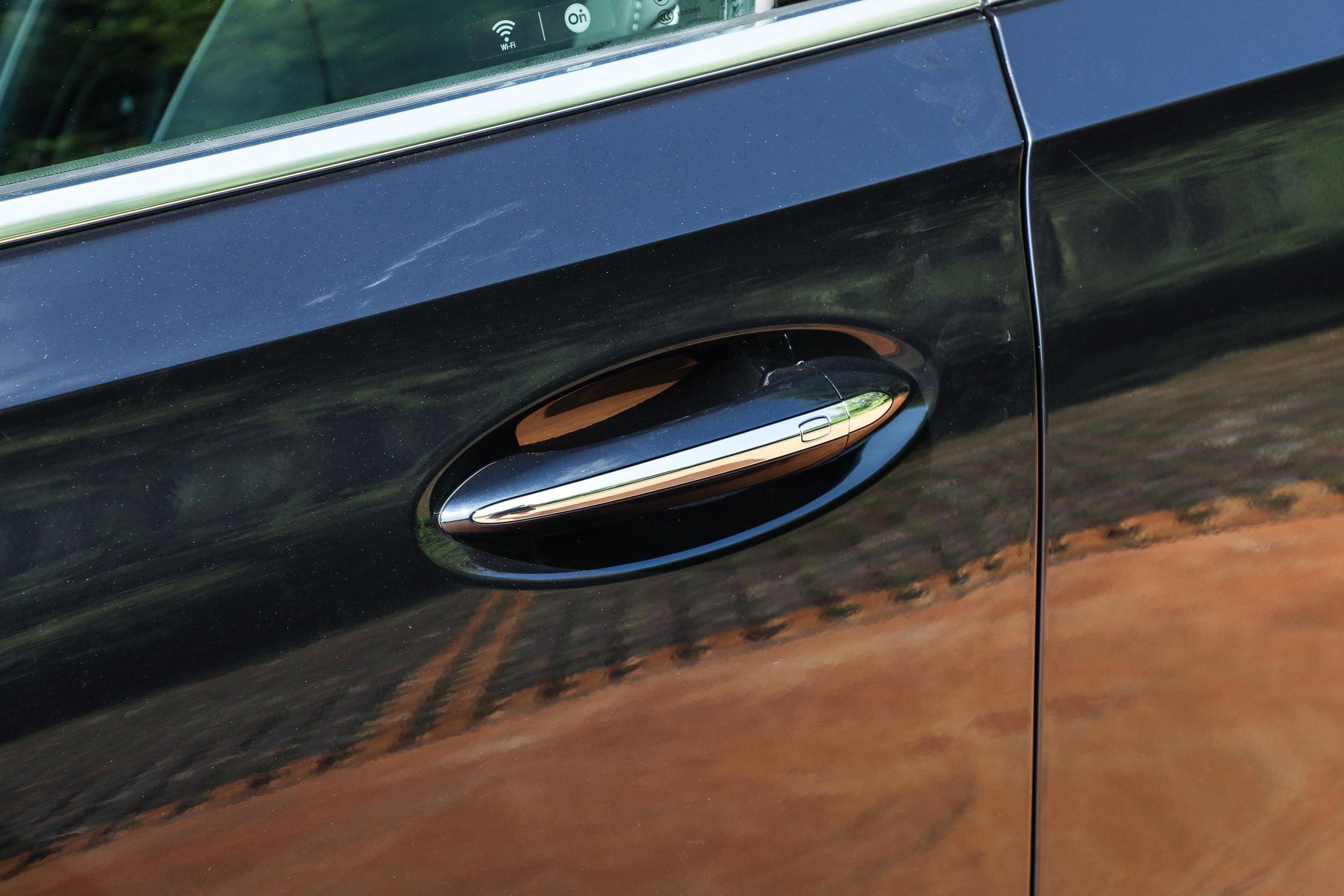 昂科旗 2022款 652T 四驱尊享旗舰型 六座图片_别克_1/81张图片_汽车外观图库_懂车帝