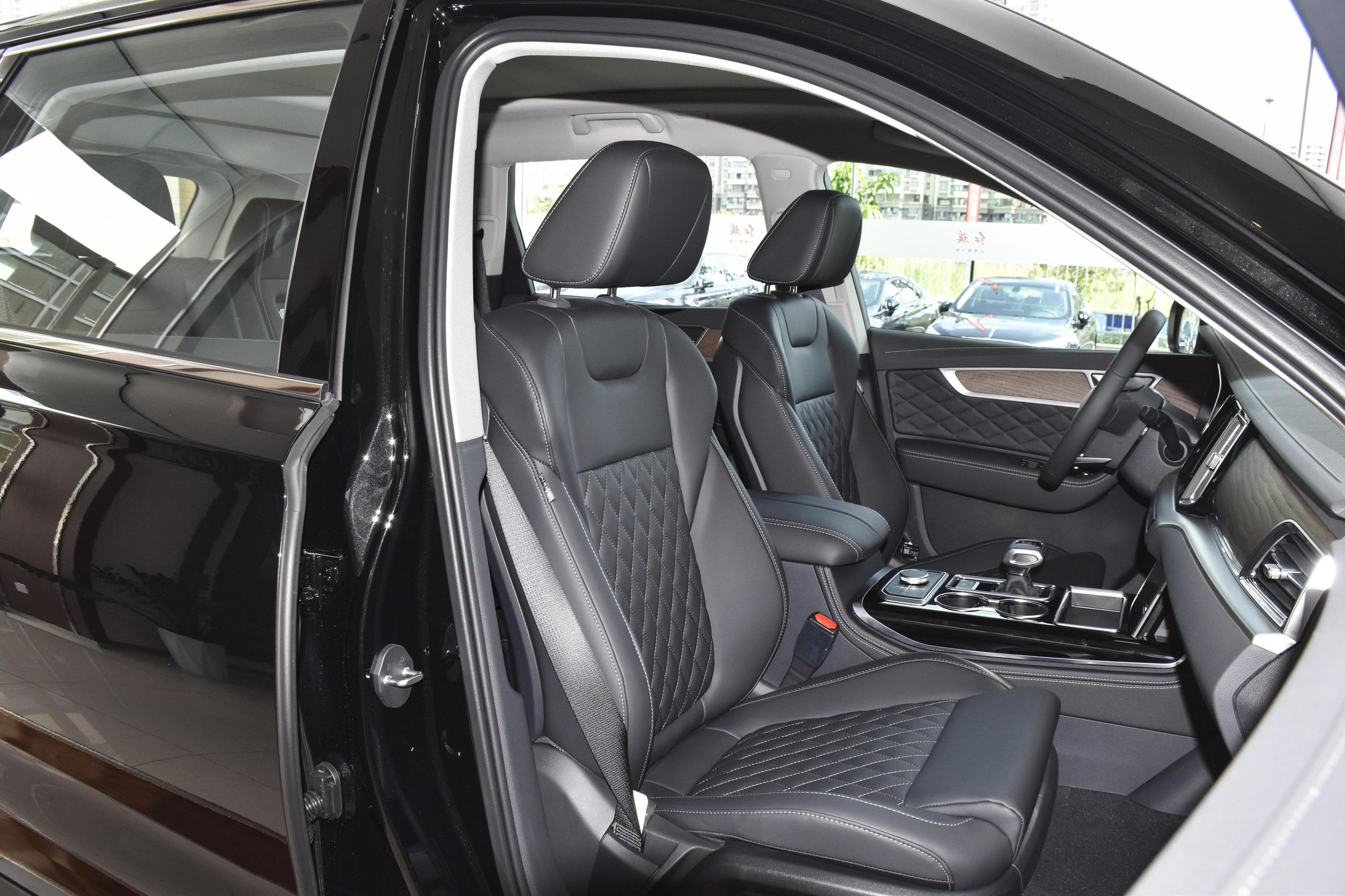 红旗HS7 2022款 2.0T DCT两驱智联旗悦版图片_红旗_31/53张图片_汽车空间图库_懂车帝