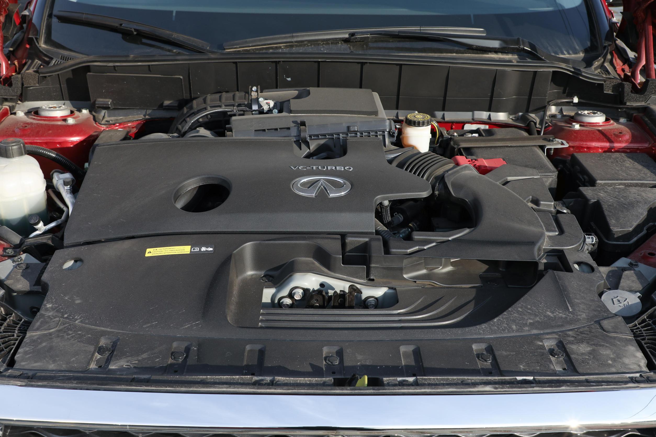 英菲尼迪QX50 2024款 2.0T 四驱豪华版图片_英菲尼迪_31/54张图片_汽车外观图库_懂车帝