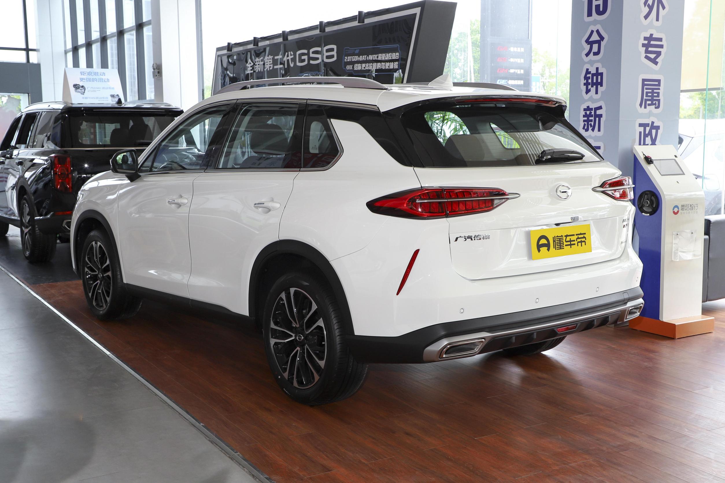 传祺GS4 PLUS 2022款 390T 自动星云版图片_广汽传祺_22/63张图片_汽车外观图库_懂车帝