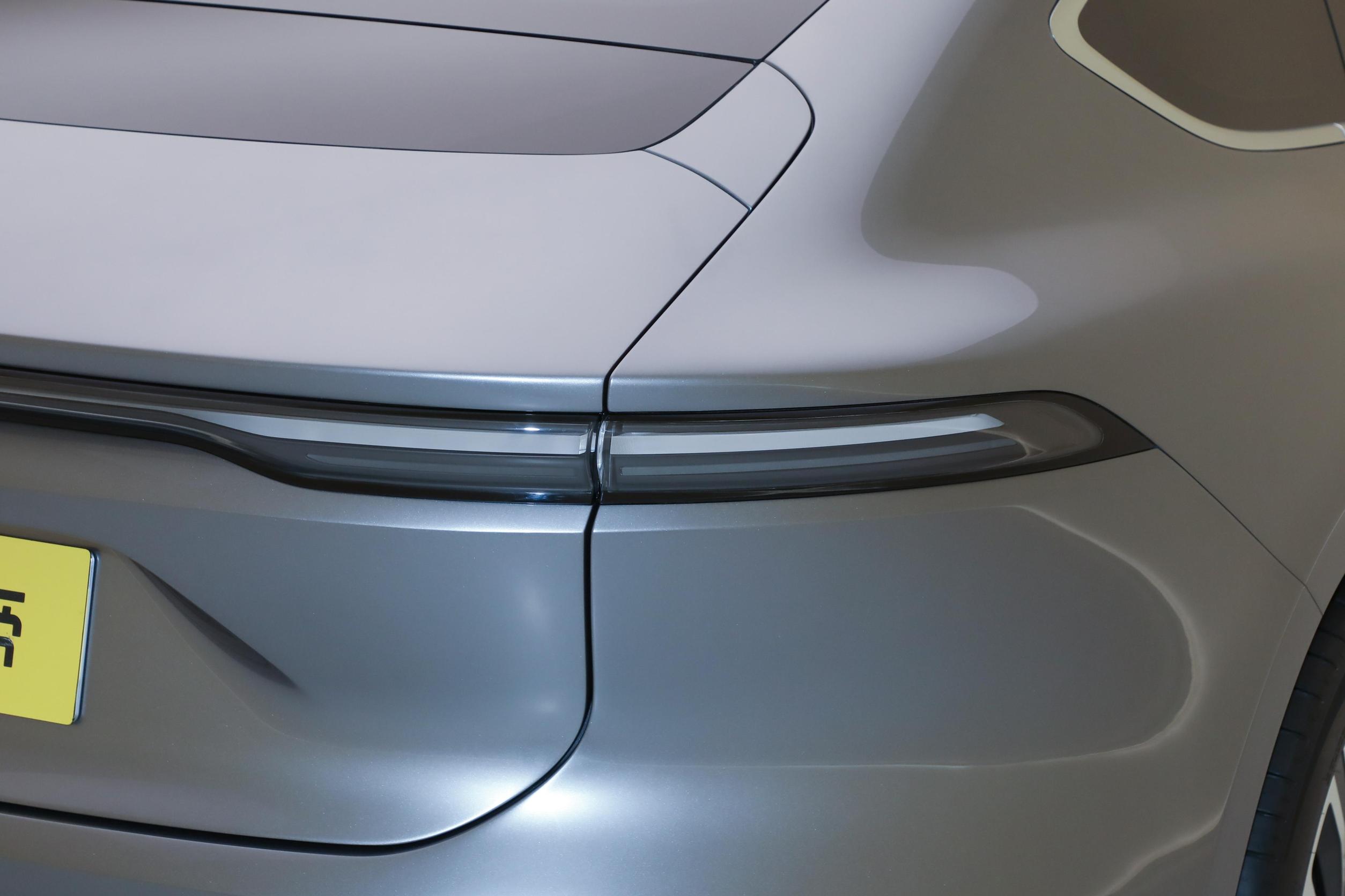 蔚来ET9 2024款 基本型图片_蔚来_39/81张图片_汽车外观图库_懂车帝