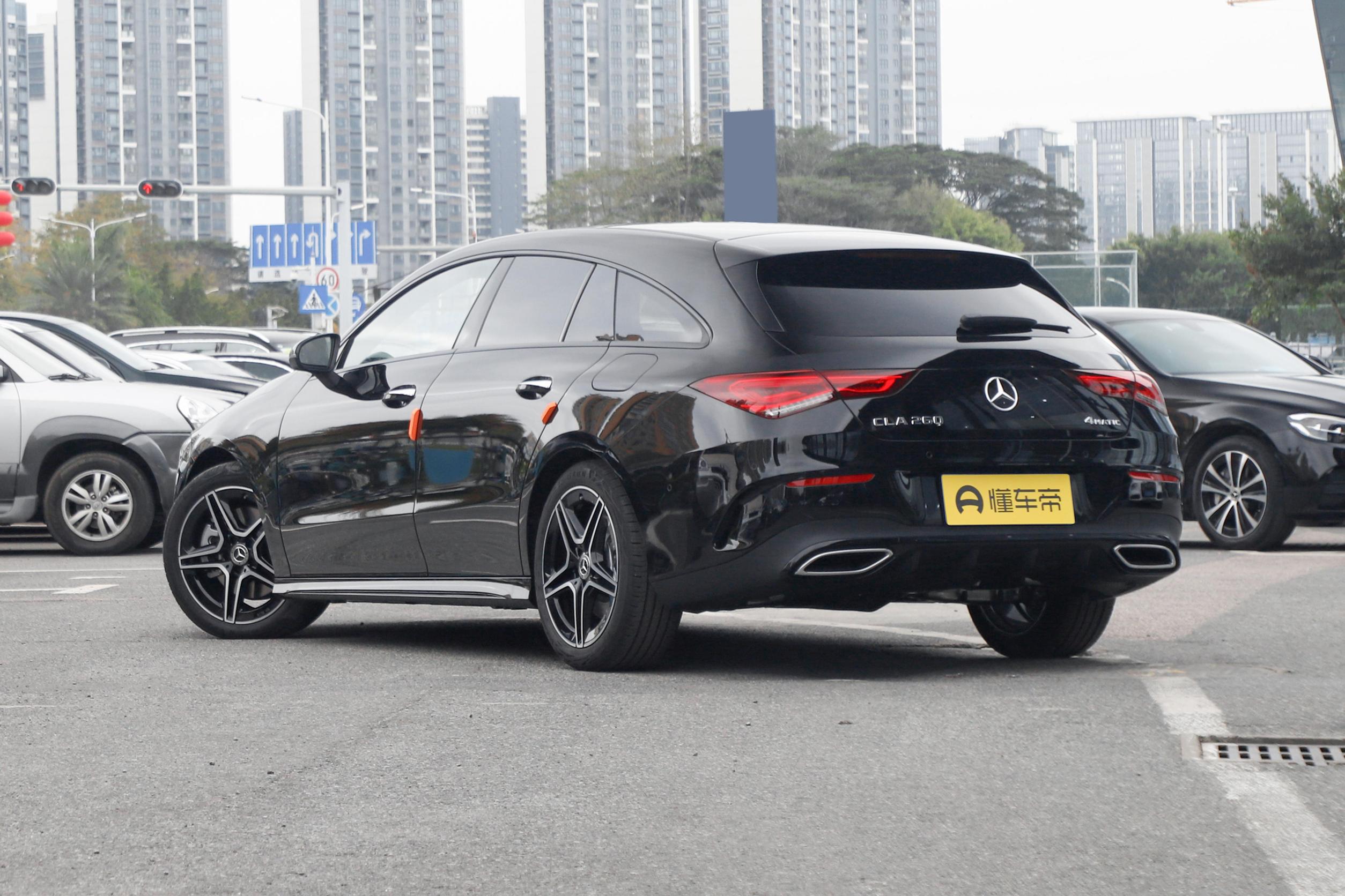 奔驰CLA 2023款 CLA 260 4MATIC 五门猎跑车图片_奔驰_14/96张图片_汽车外观图库_懂车帝