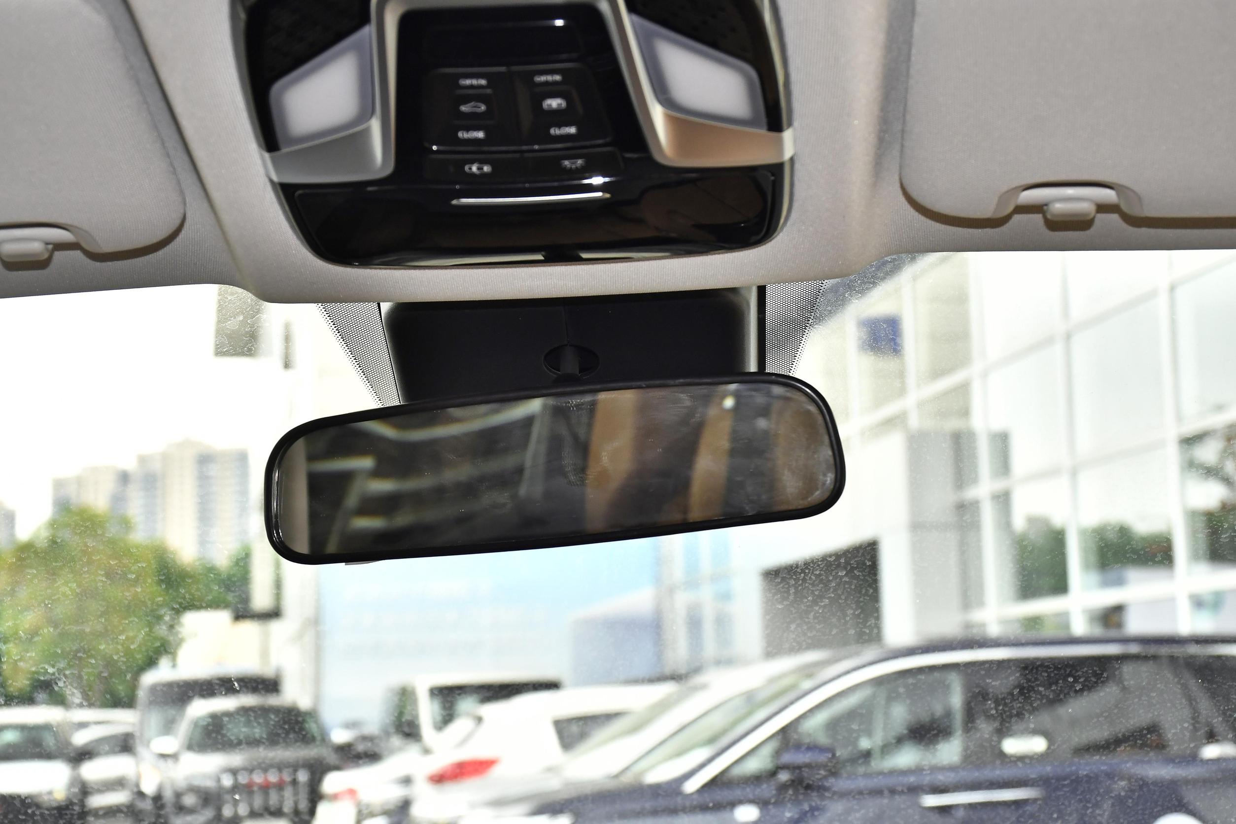 瑞风RF8 2024款 2.0T 智聆版尊贵型图片_江淮瑞风_34/104张图片_汽车空间图库_懂车帝