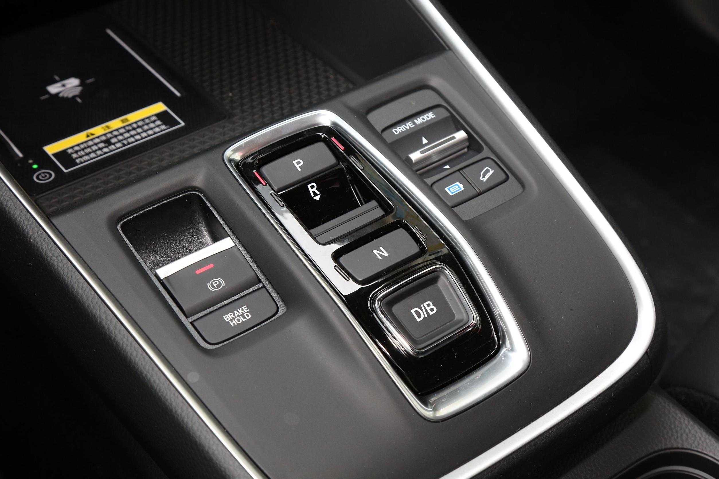 本田CR-V PHEV 2023款 e:PHEV 2.0L 领越版图片_本田_21/75张图片_汽车内饰图库_懂车帝