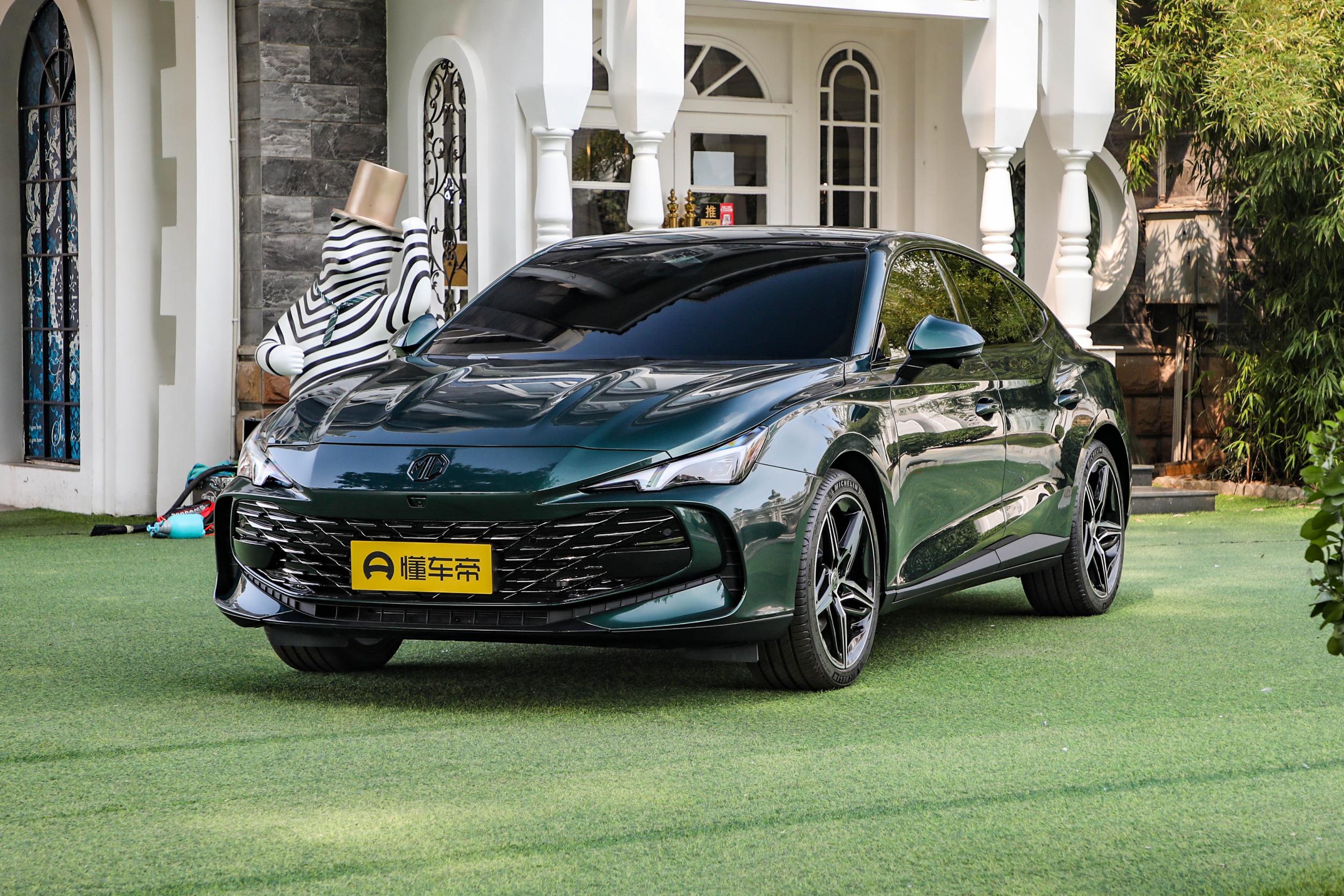 MG 7 2022款 2.0T 黑标版图片_名爵_3/105张图片_汽车外观图库_懂车帝