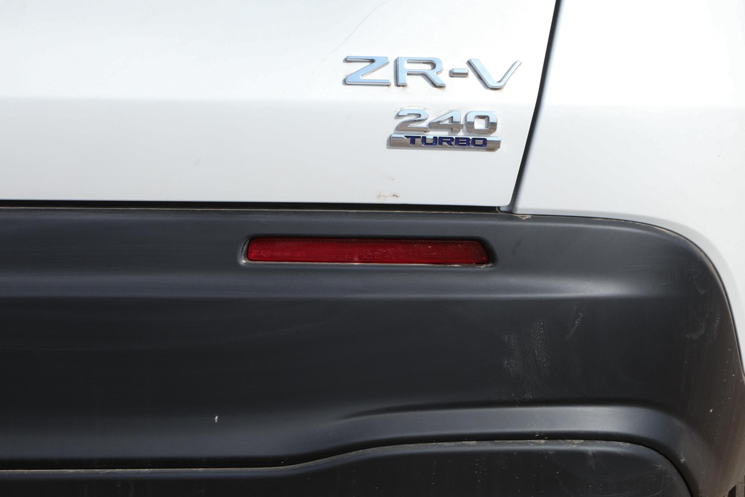 ZR-V 致在 2023款 1.5T CVT科技版图片_本田_31/63张图片_汽车外观图库_懂车帝