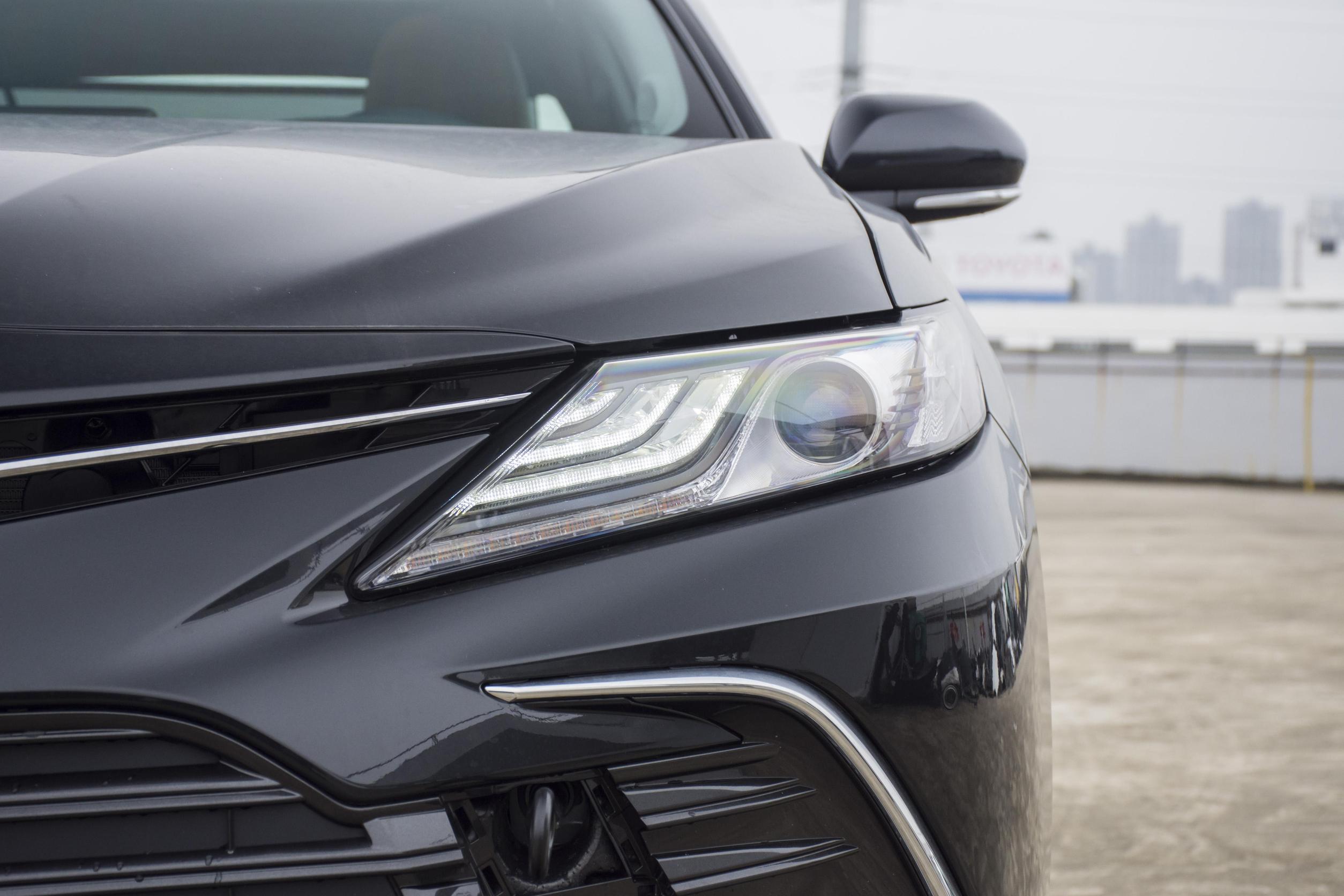 凯美瑞 2023款 2.5Q 旗舰版图片_丰田_2/60张图片_汽车外观图库_懂车帝