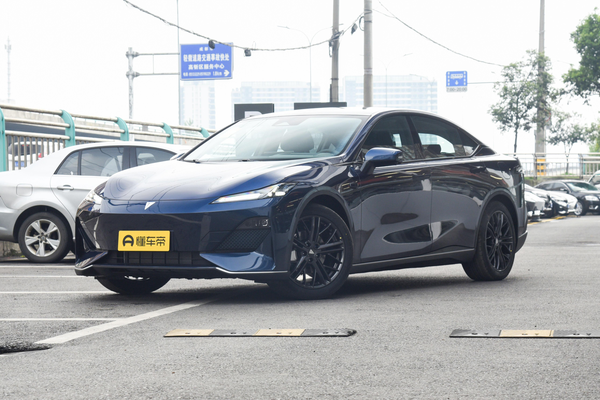 深蓝SL03 2022款 1200增程版充电时间(小时)_基本信息_懂车帝