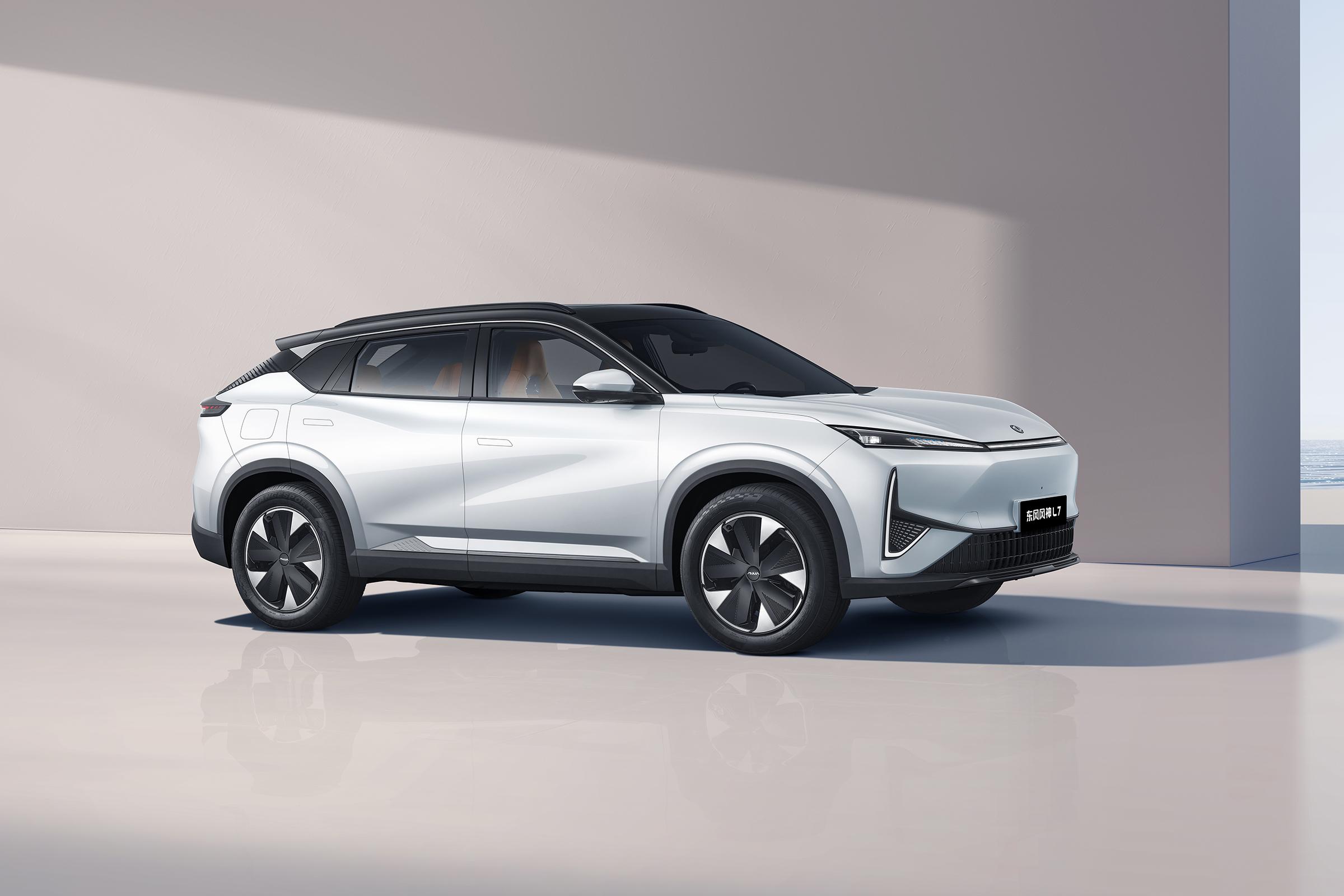 风神L7 2024款 205 Plus图片_东风风神_1/55张图片_汽车官方图库_懂车帝